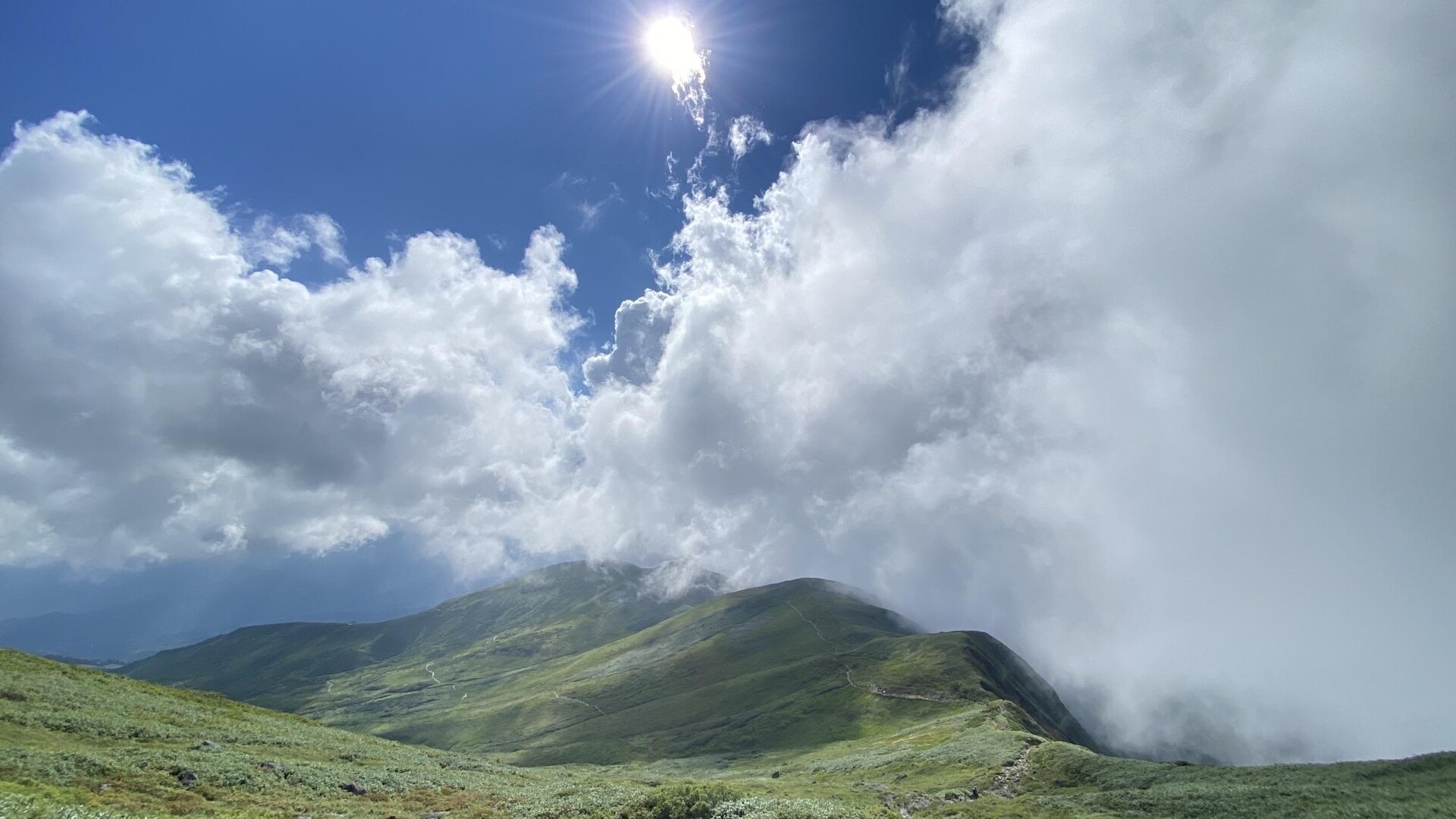 一ノ岳・二ノ岳・オモワシ山・月山・柴灯森・姥ヶ岳 / korn4317さんの月山の活動データ | YAMAP / ヤマップ