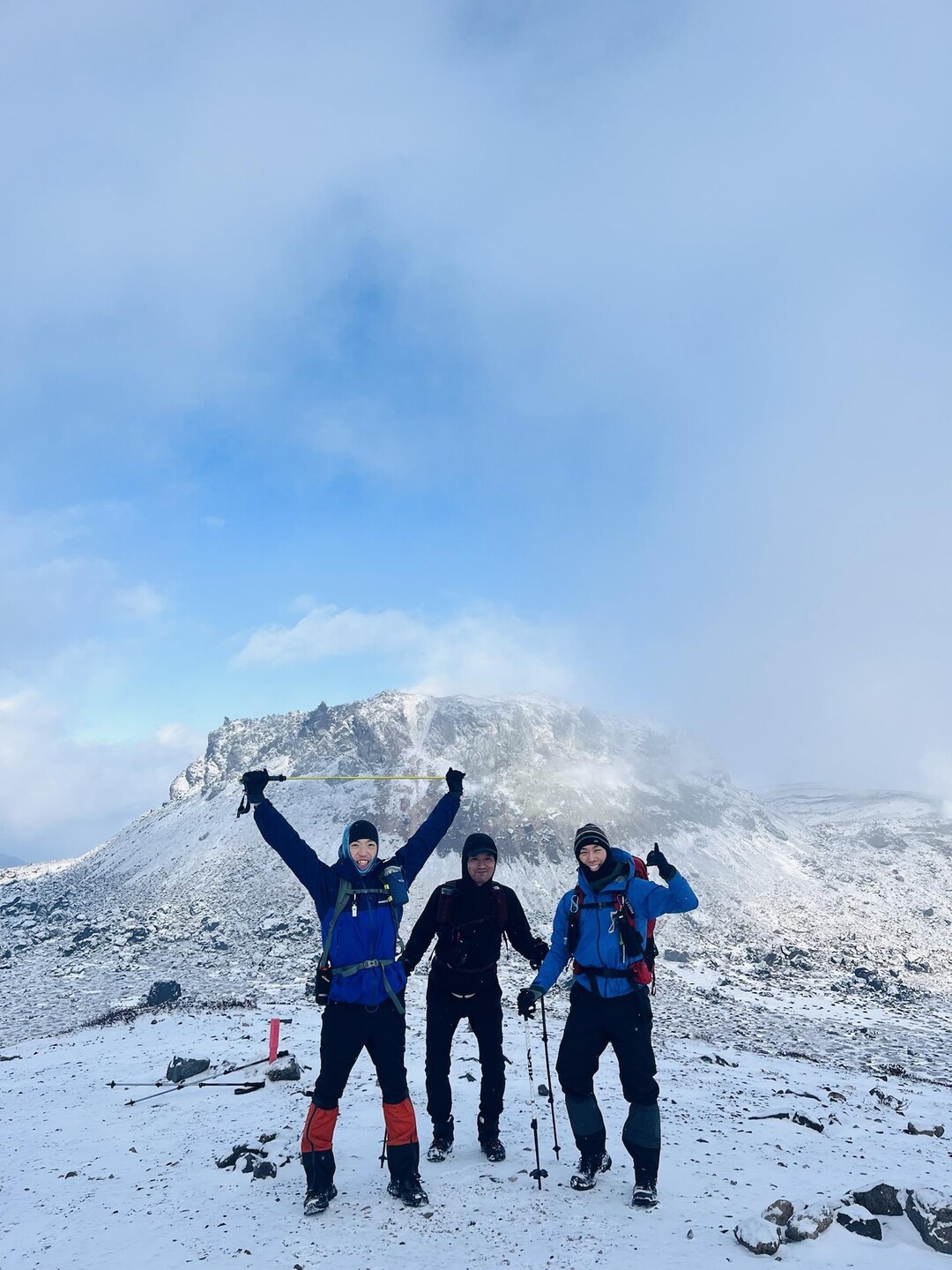 お久しブリーフ👉樽前山👈シシャモナイコース😳-2024-12-04 / K.TANAKAさんの樽前山・風不死岳の活動データ | YAMAP / ヤマップ