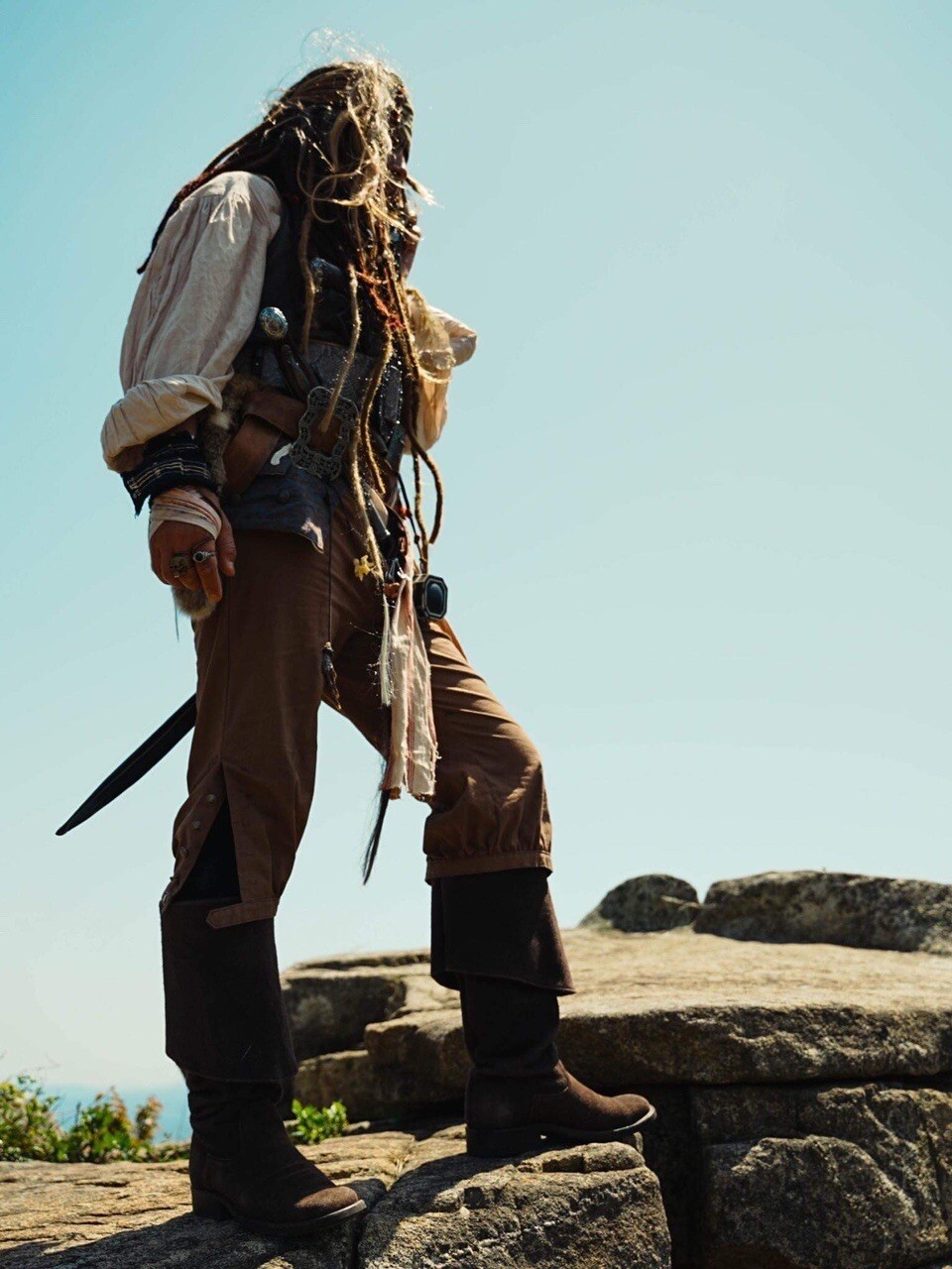 平尾台『カルスト大地』にて撮影 / 【町興し仮装者】Jack Sparrowさんのモーメント | YAMAP / ヤマップ