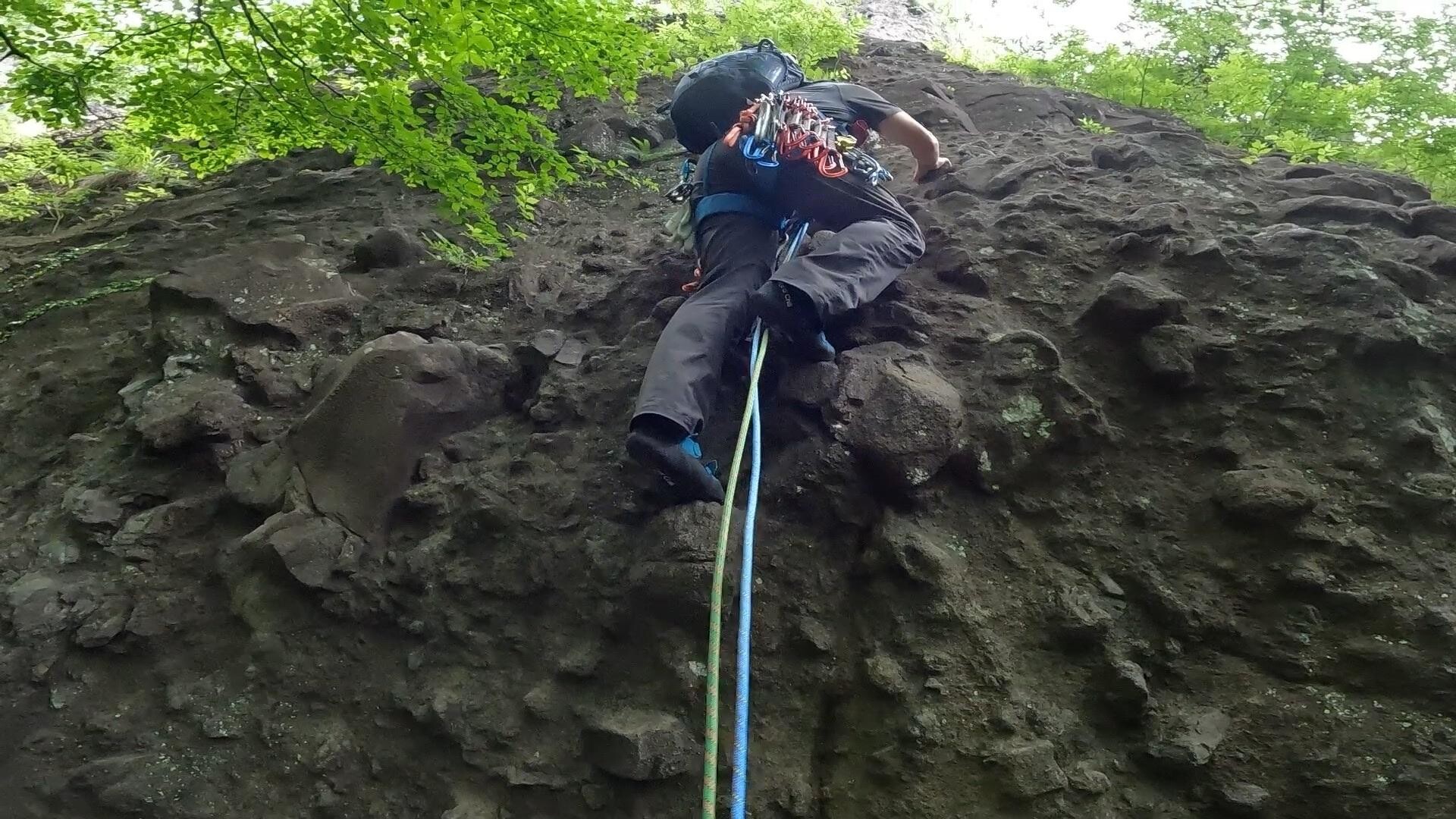久々に木戸壁右カンテ / T.Haradaさんのクライミングの活動データ | YAMAP / ヤマップ