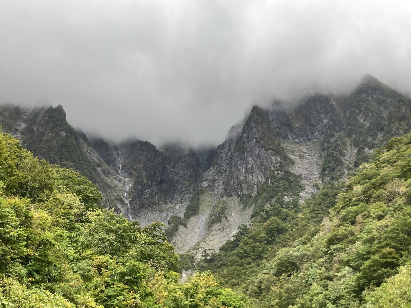 一ノ倉沢トレッキング / YUKIZARU。さんの谷川岳・七ツ小屋山・大源太山の活動データ | YAMAP / ヤマップ