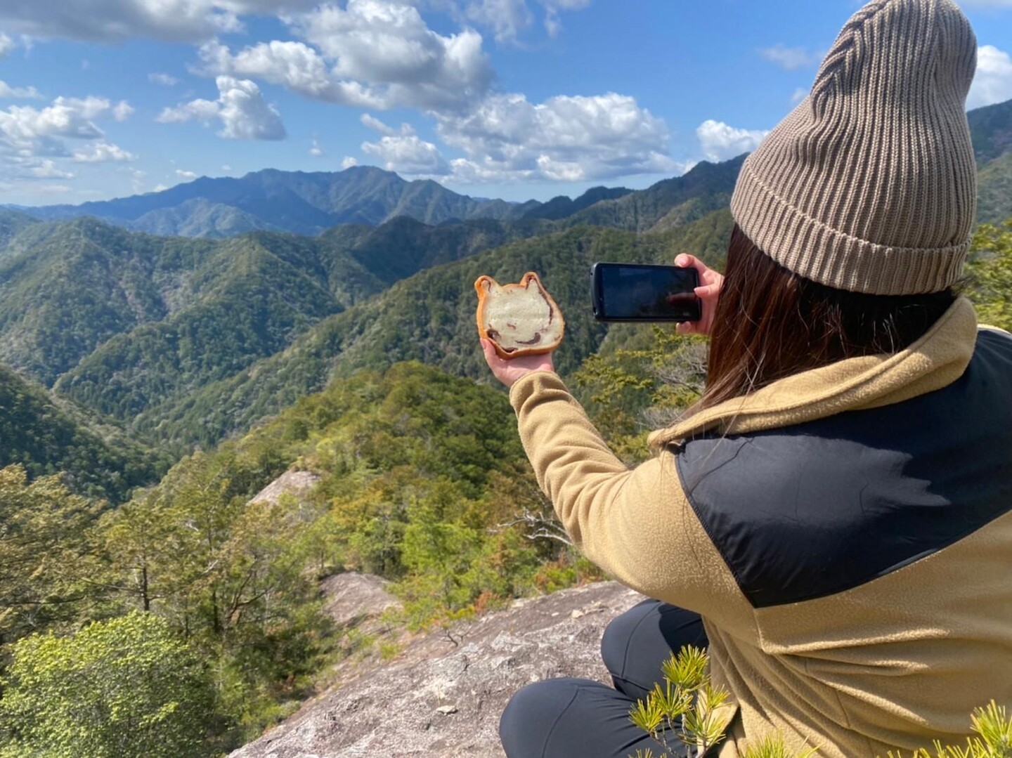 百畳岩・上臈岩 / Konoさんの宇連山・鳳来寺山・岩古谷山の活動データ | YAMAP / ヤマップ