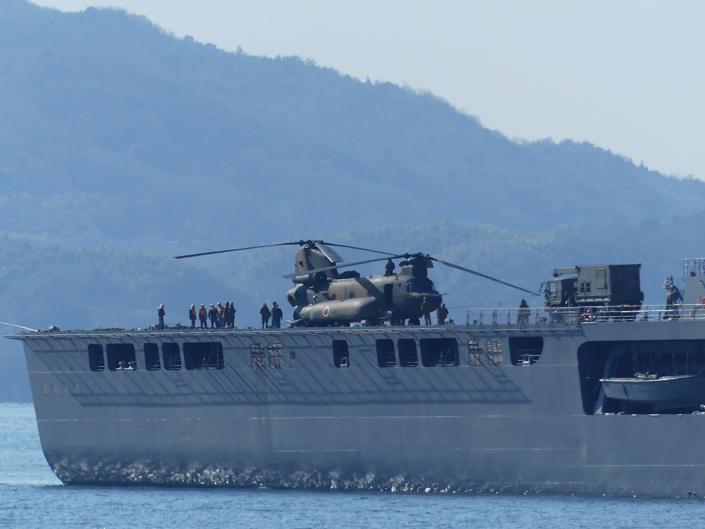 港町・呉の風景⚓ 海上自衛隊の輸送艦「お... / KAZU3さんのモーメント | YAMAP / ヤマップ