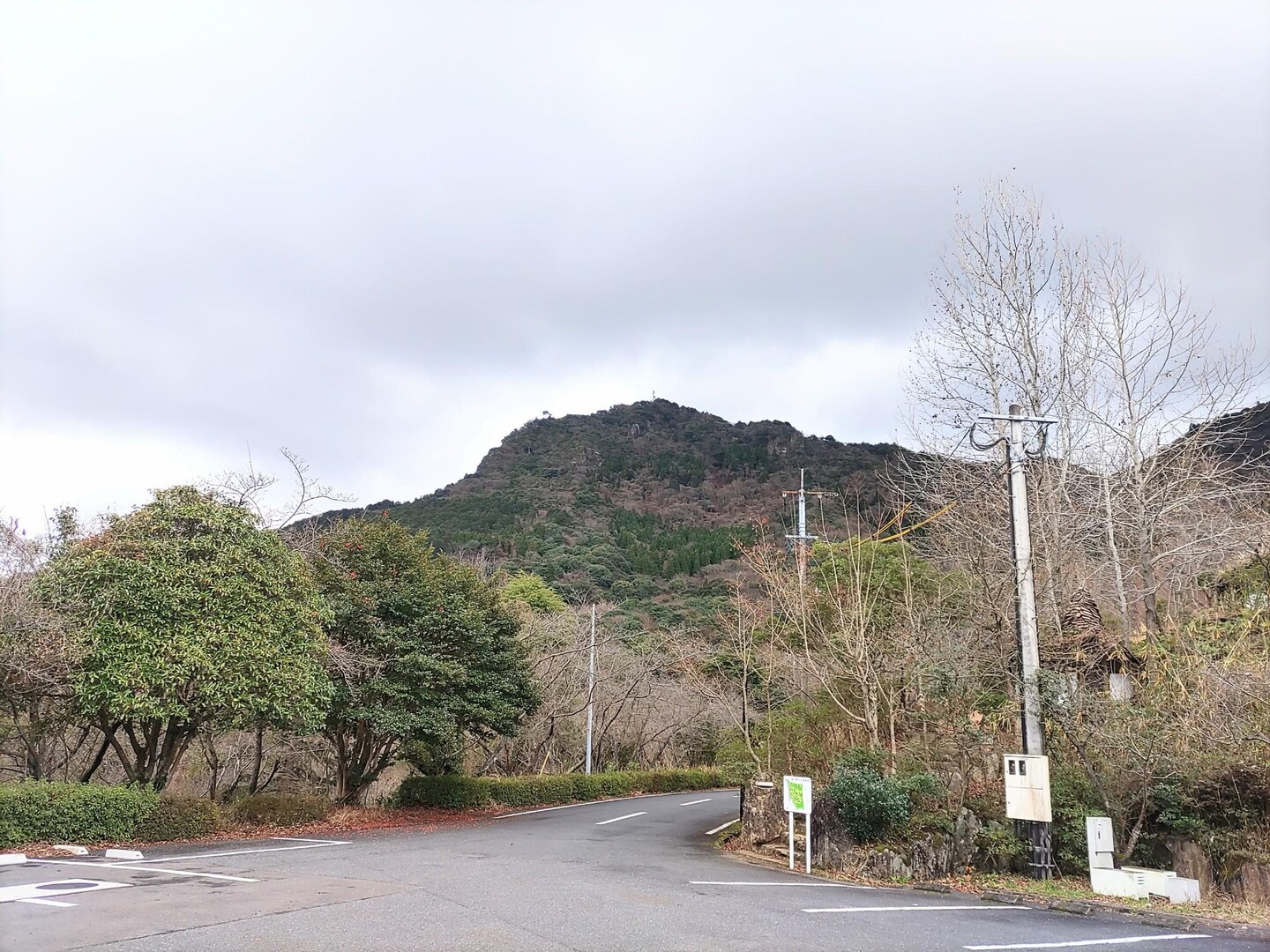 天空の道へ！ 八面山～八面山北峰 中津市-2024-2-26 / Ponさんの八面山の活動日記 | YAMAP / ヤマップ