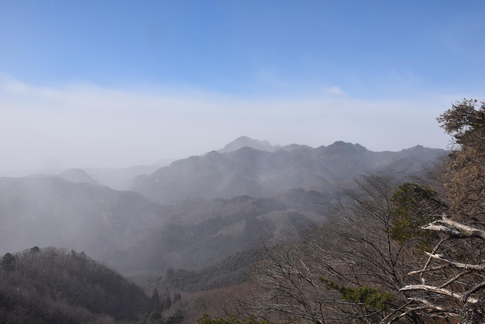 白き古賀志山。 / ritchさんの古賀志山・赤岩山・鞍掛山・男抱山・半蔵山の活動データ | YAMAP / ヤマップ