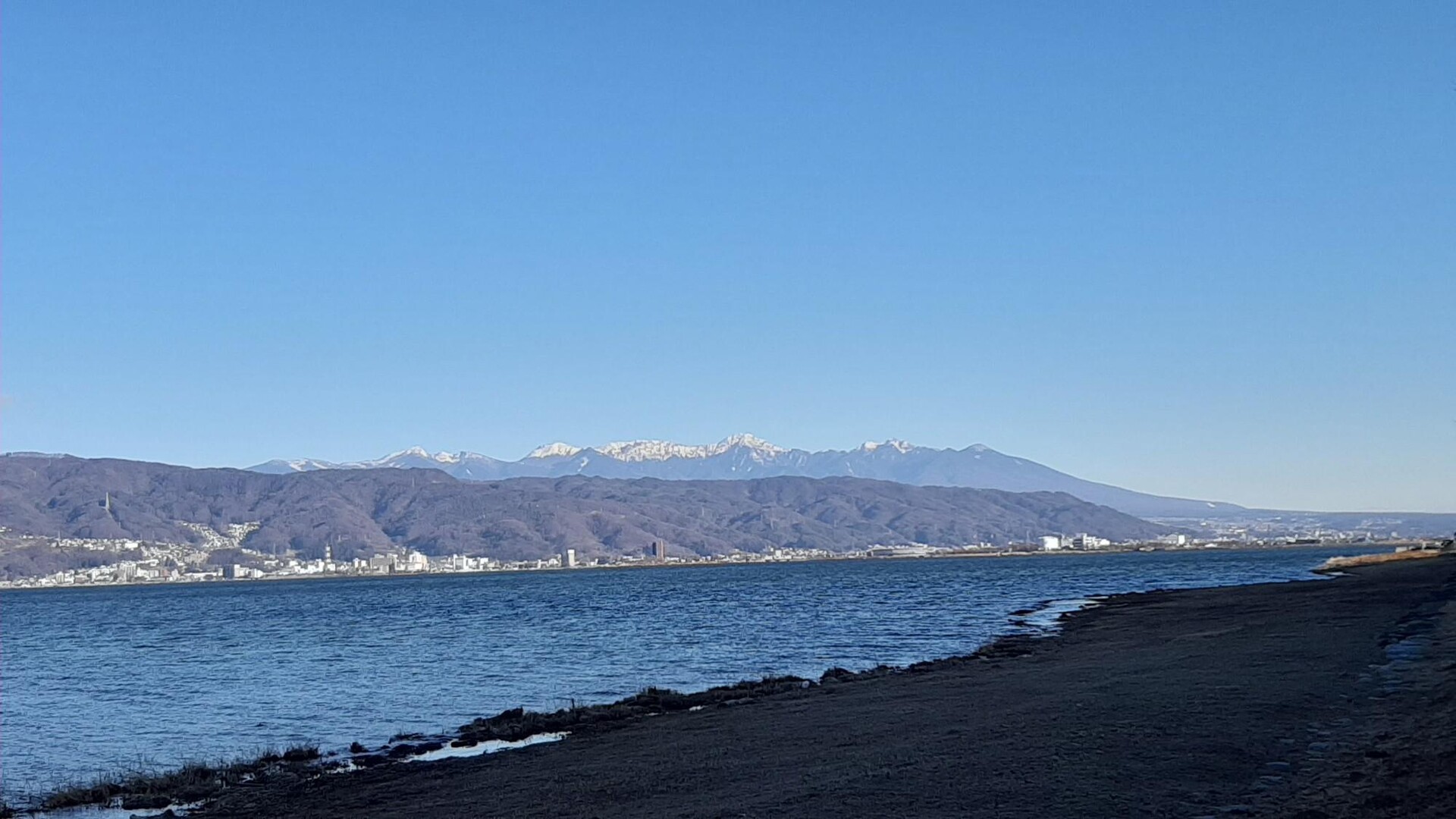 冬の澄んだ空と八ヶ岳⛰️ / Tomさんのモーメント | YAMAP / ヤマップ
