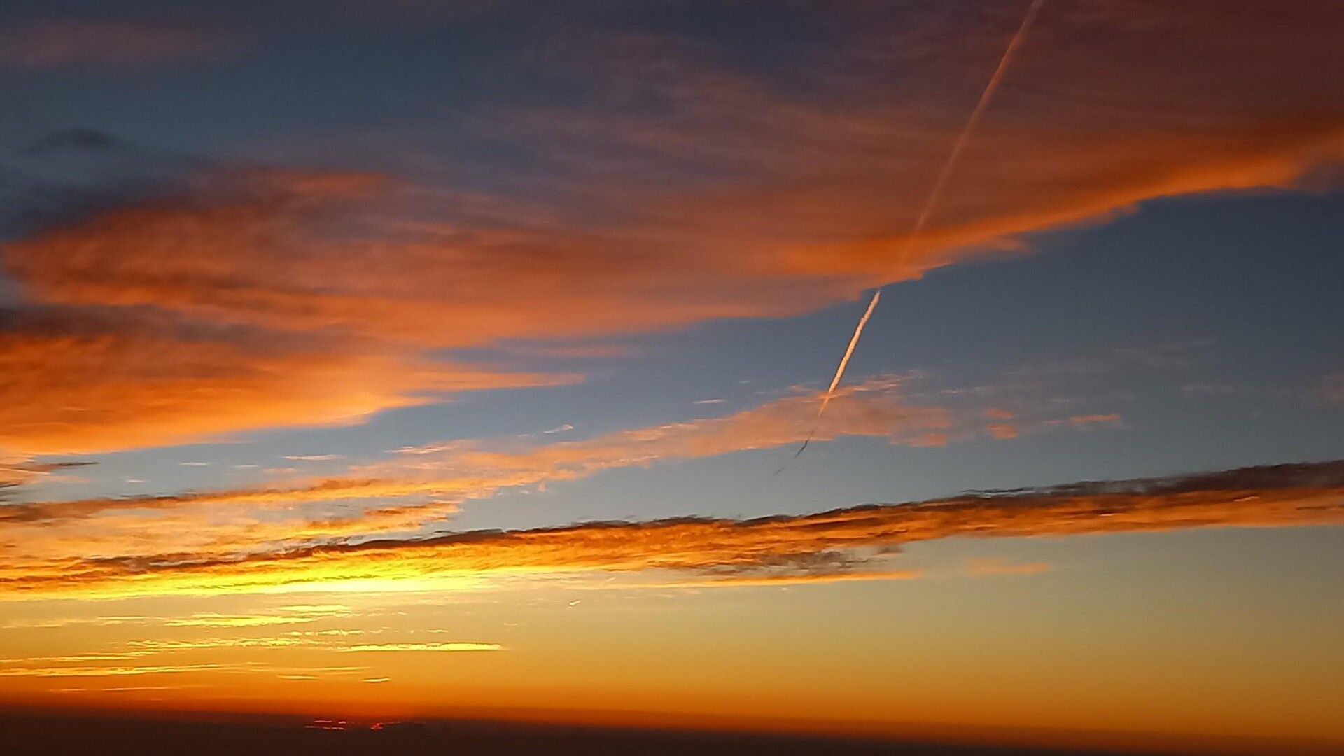 富士山 車2台利用（富士宮口～御殿場口）（剣ヶ峰・雷岩・白山岳） / ken000さんの富士山の活動データ | YAMAP / ヤマップ