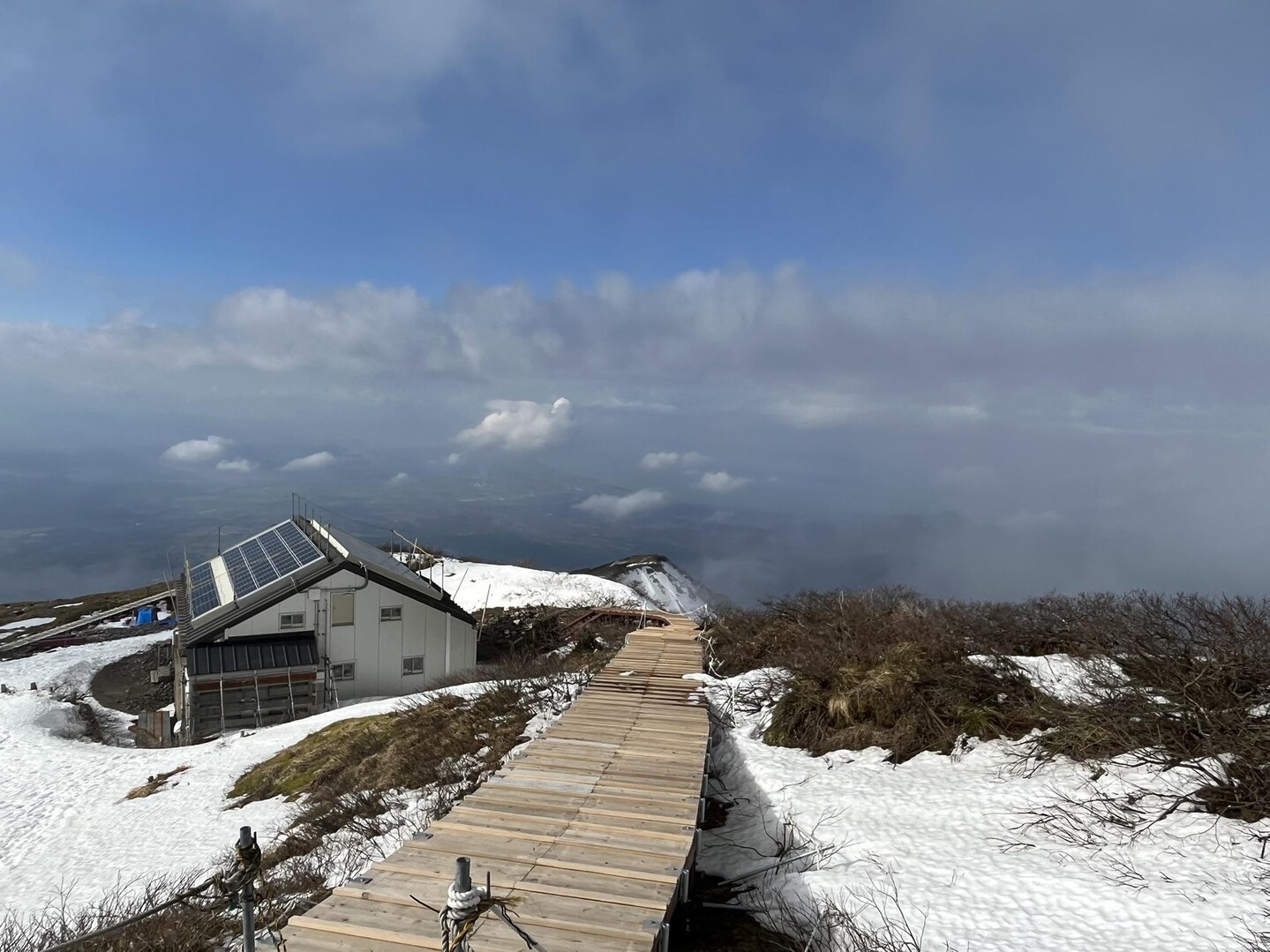 雪の少ない大山（弥山）は💦💦 / masa599さんの大山・甲ヶ山・野田ヶ山の活動データ | YAMAP / ヤマップ