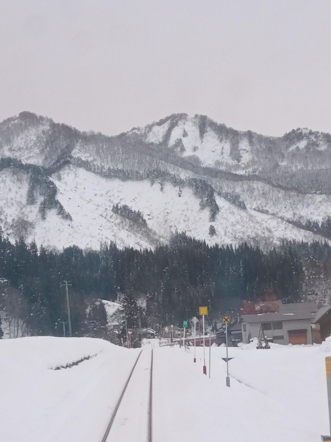 青春18〘そうだ会津に行こう〙大塚山・坊主山 / arakawa🌊さんの三頭山・槇寄山・土俵岳の活動データ | YAMAP / ヤマップ
