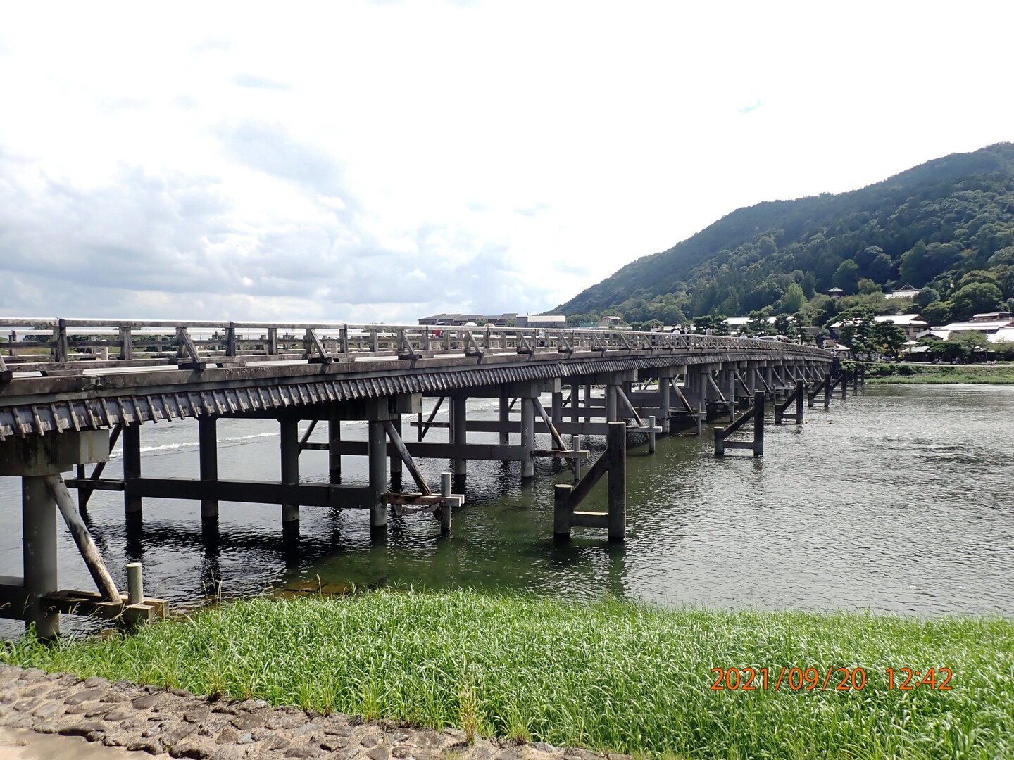 渡月橋「くまなき月の渡るに似る」 Fake傑作 2021-09-20 / 山猫 Akaさんの愛宕山・三頭山・朝日峯の活動データ | YAMAP / ヤマップ