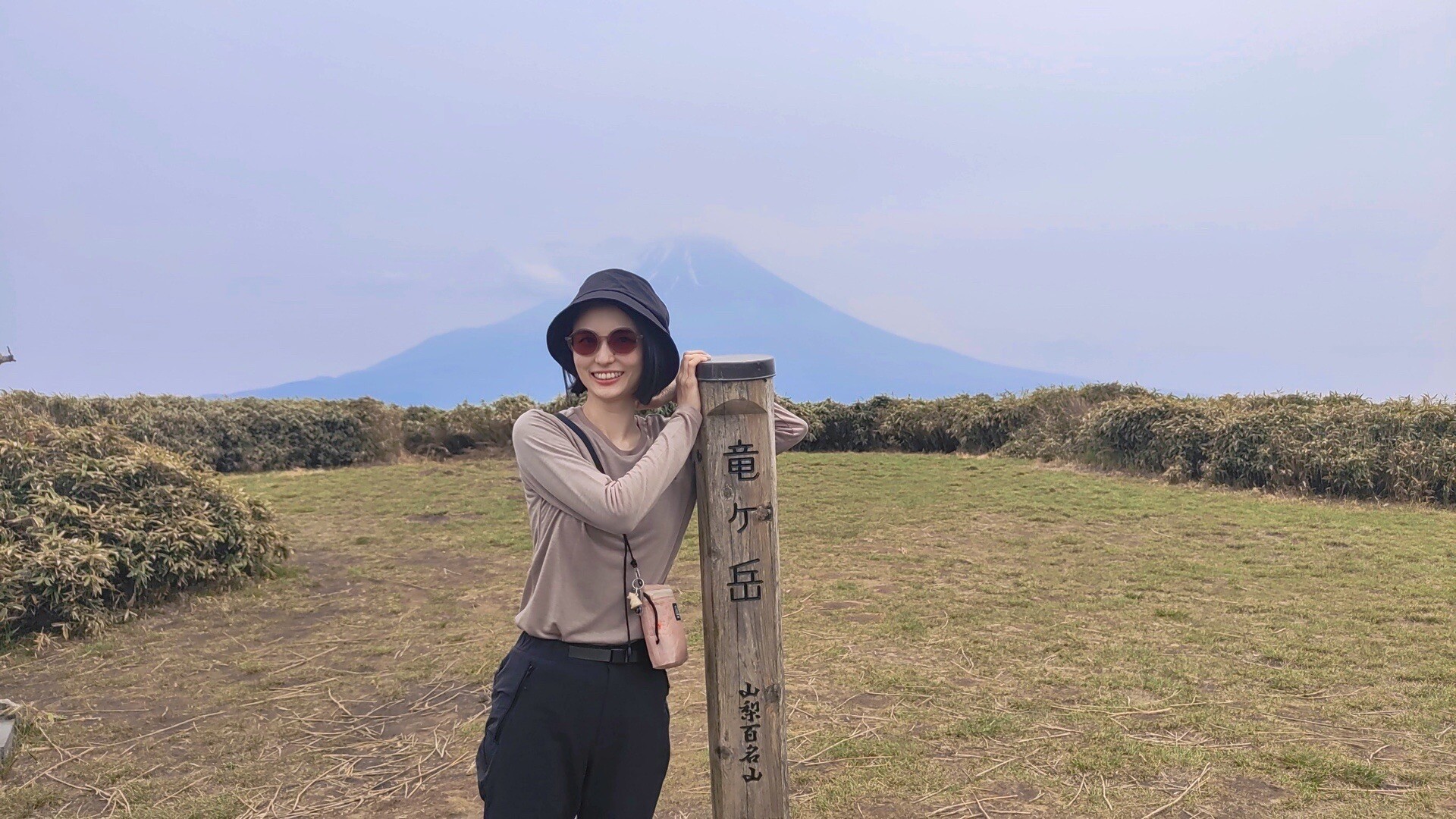 竜ヶ岳、富士山ドドン / Erikaさんの毛無山・雨ヶ岳・竜ヶ岳の活動データ | YAMAP / ヤマップ