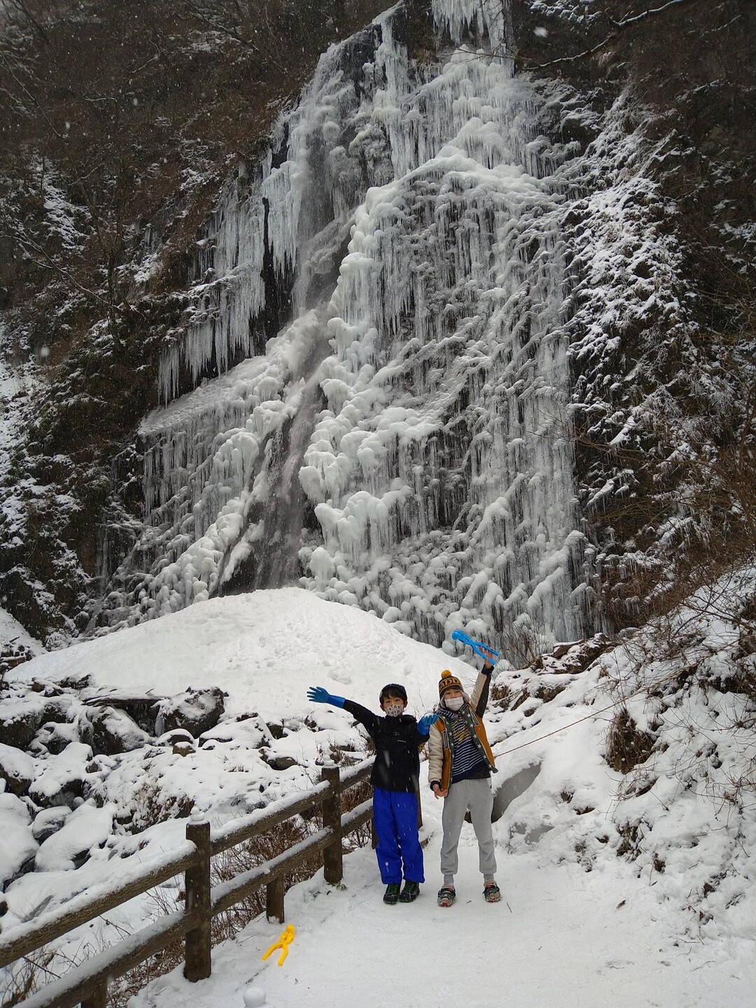 2023.1.28 雪が舞う白猪の滝。... / natuさんのモーメント | YAMAP / ヤマップ