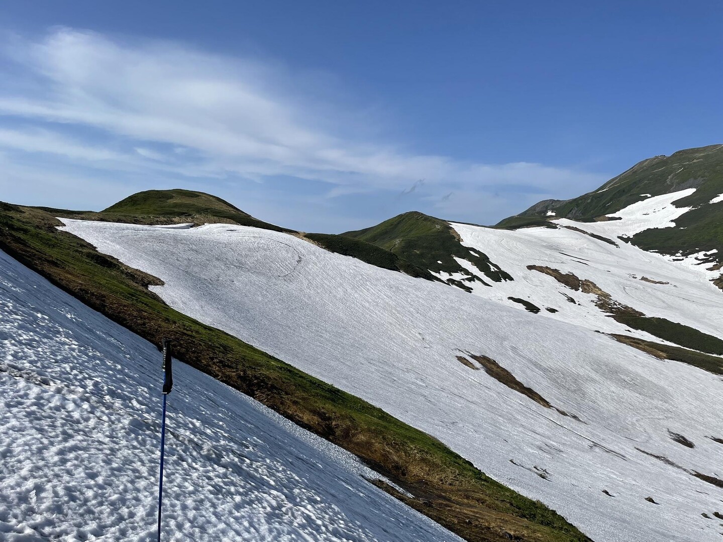 昨日の画像は月山山頂とクレパスと急斜面に... / blackさんのモーメント | YAMAP / ヤマップ