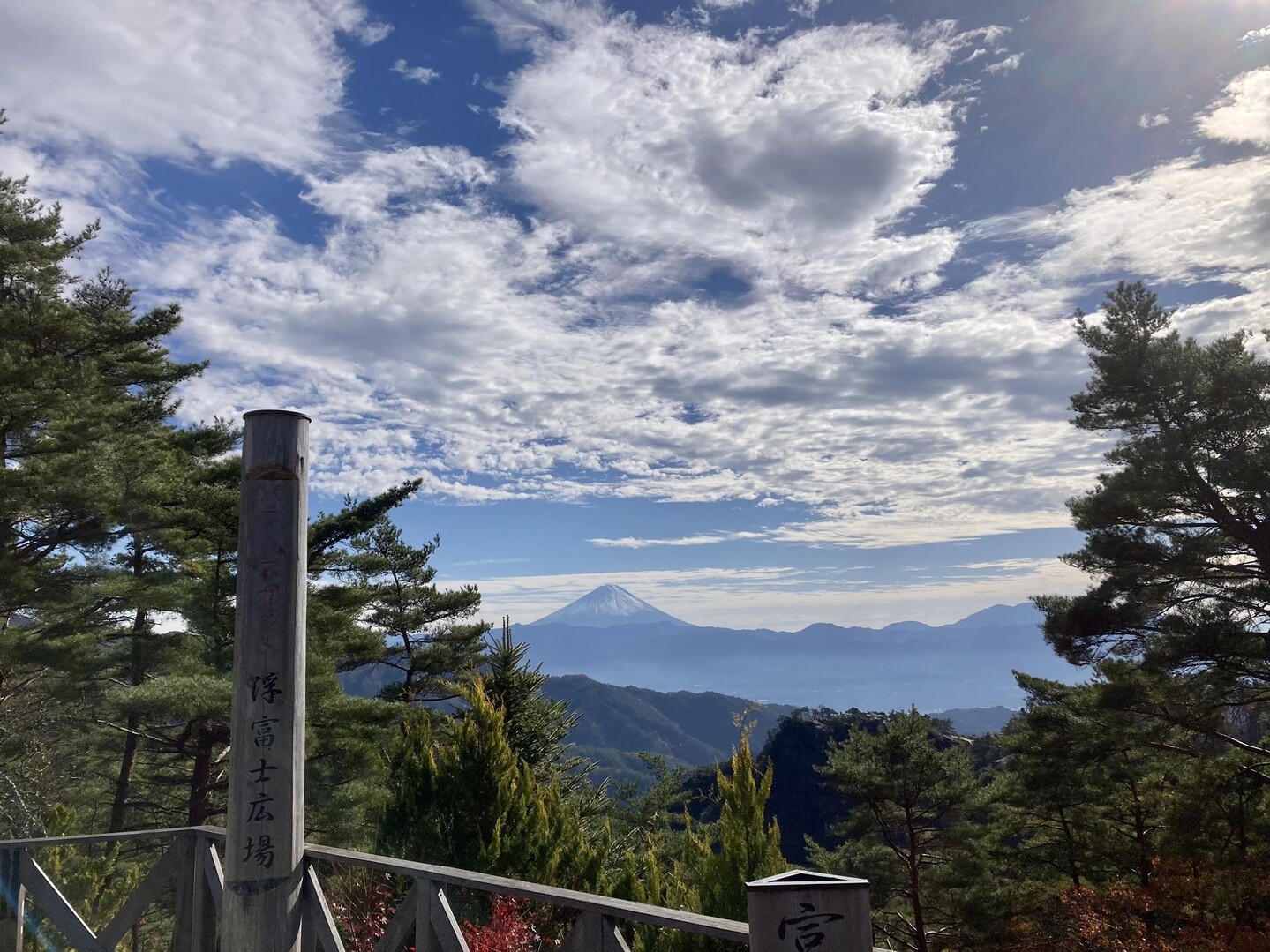 甲府の旅、御嶽昇仙峡紅葉巡り / Ozanさんの弥三郎岳（羅漢寺山）の活動日記 | YAMAP / ヤマップ