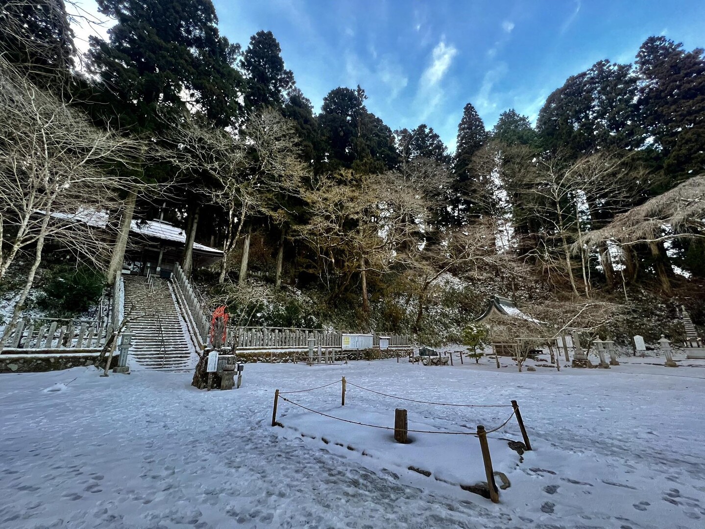 うっすら雪景色☃️金剛山 / moboさんの金剛山・二上山・大和葛城山の活動データ | YAMAP / ヤマップ