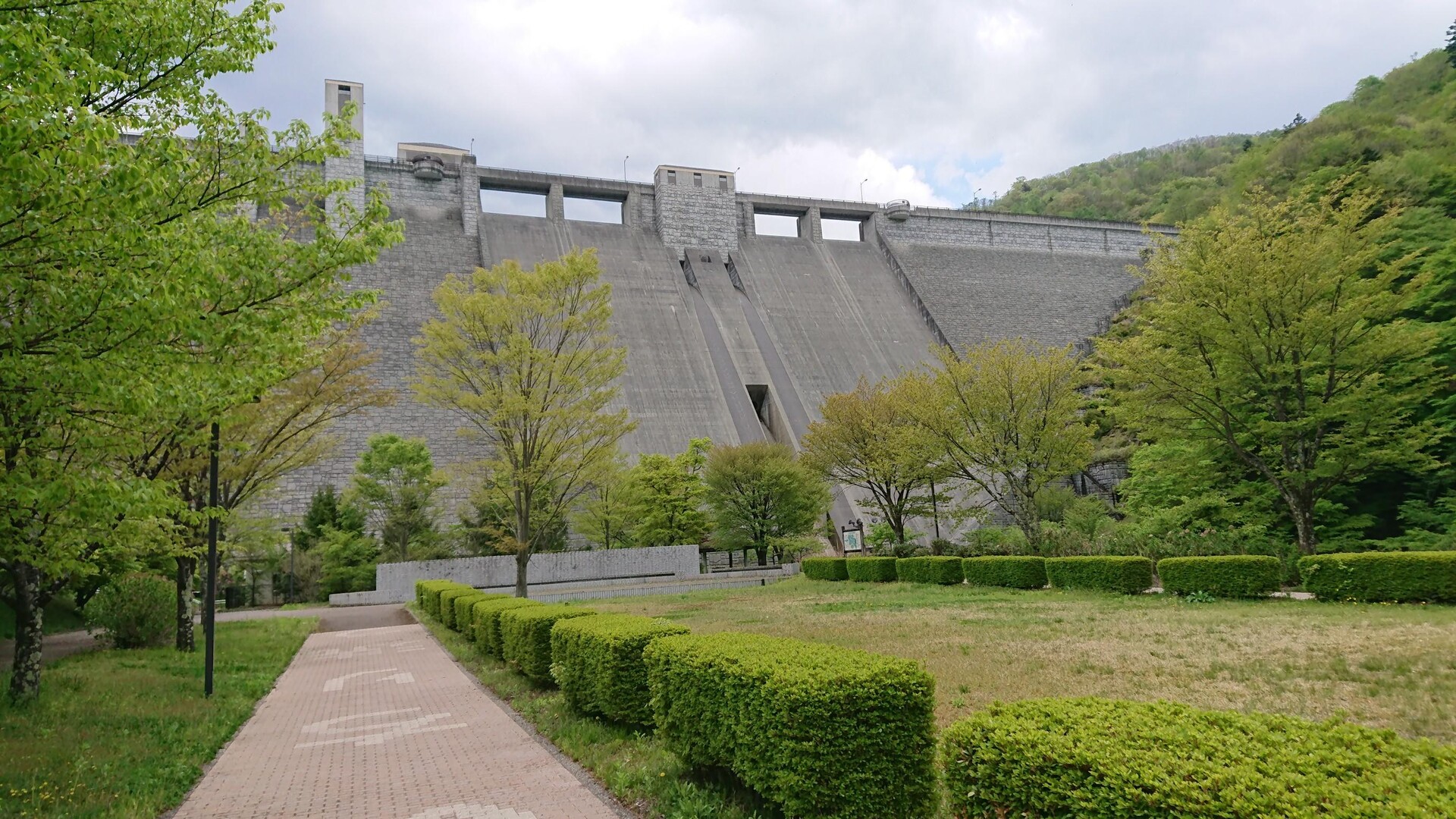 奥四万湖(四万川ダム)SUP / アキヒトさんのスタンドアップパドル(SUP)の活動データ | YAMAP / ヤマップ