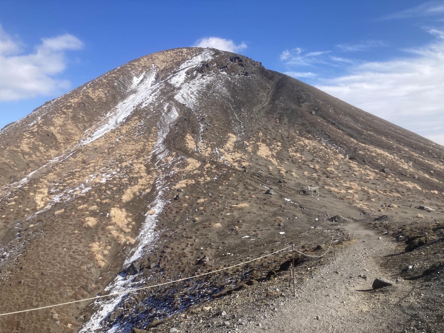 霧島山[高千穂峰] / K.TAIRAさんの霧島山・韓国岳・高千穂峰・夷守岳・烏帽子岳の活動データ | YAMAP / ヤマップ