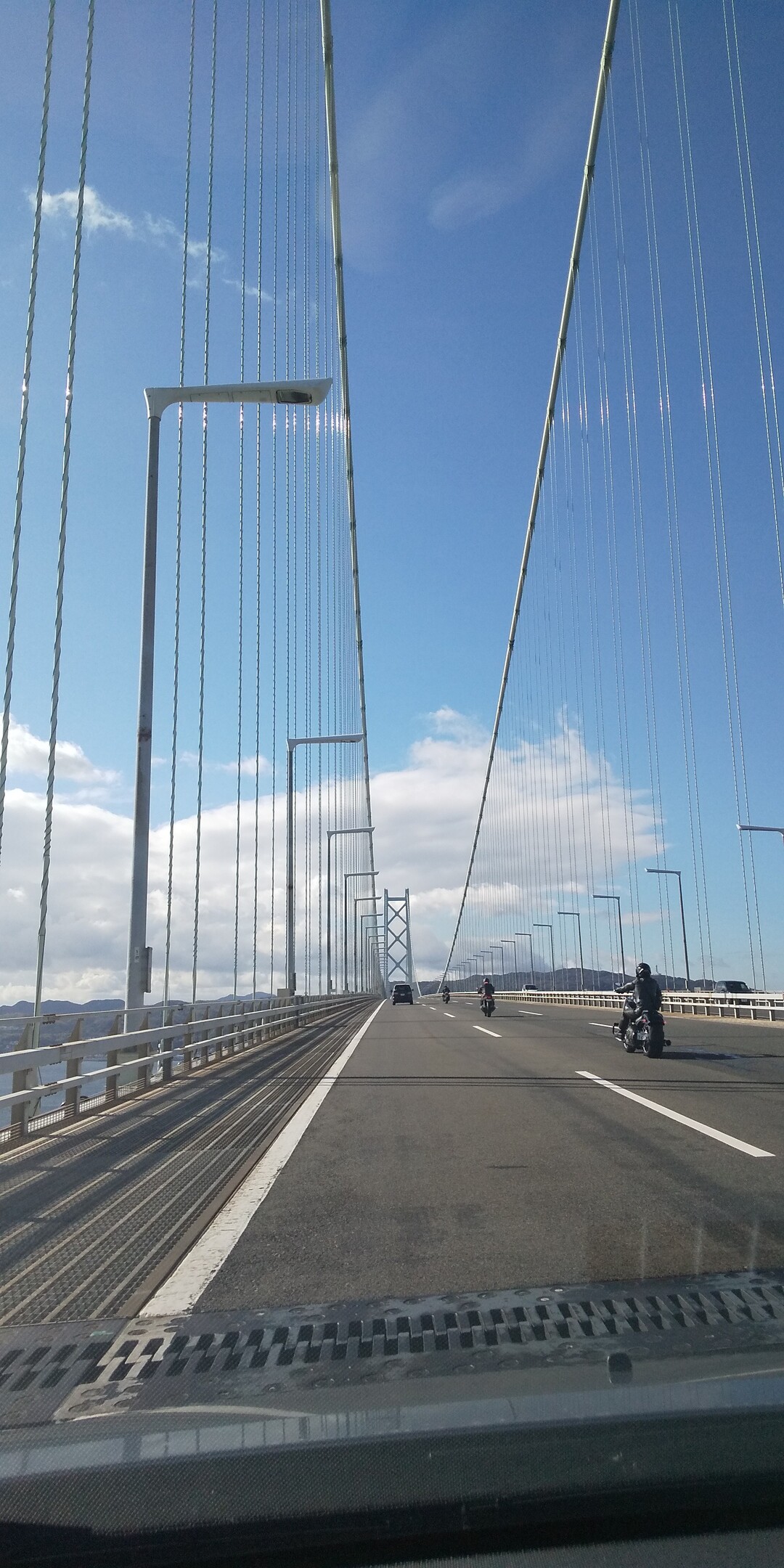 家族で明石海峡大橋を渡り、「生しらす丼」... / kei.keiさんのモーメント | YAMAP / ヤマップ