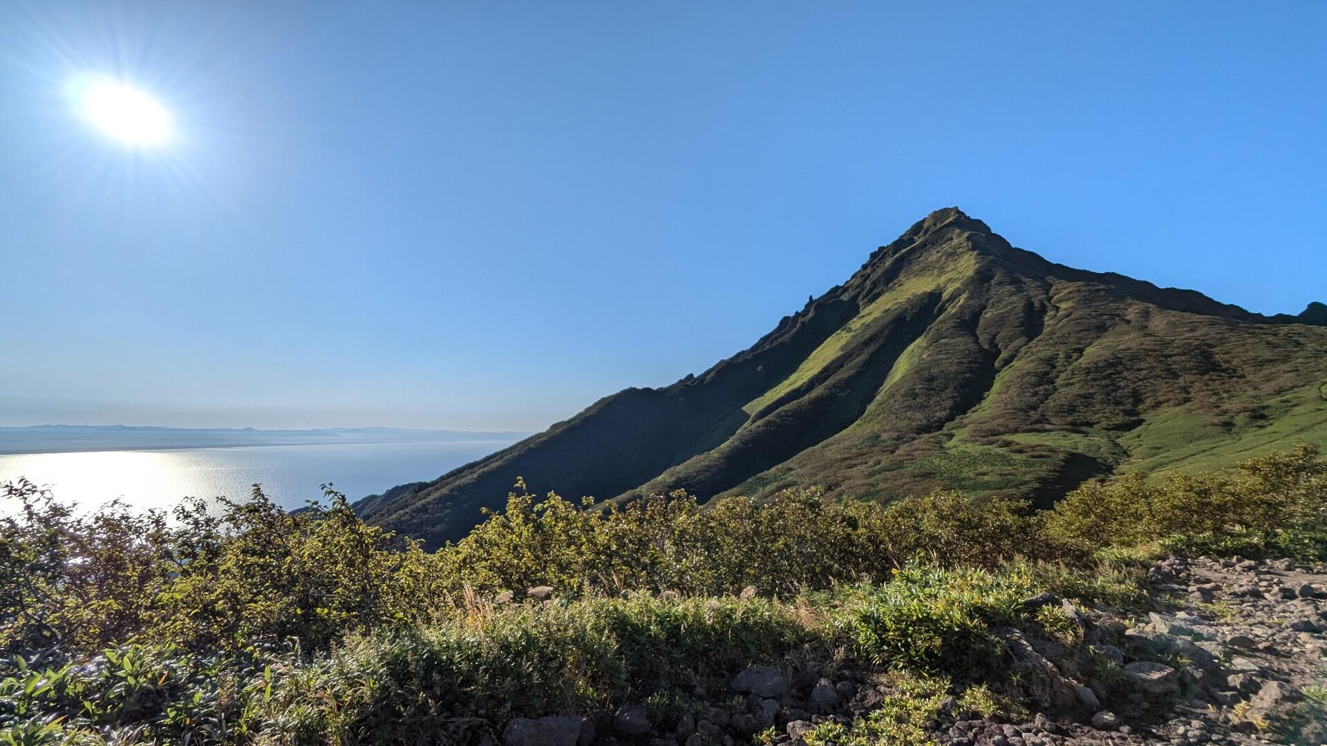 快晴の利尻山（利尻富士） / GUSSANさんの利尻山（利尻富士）の活動データ | YAMAP / ヤマップ