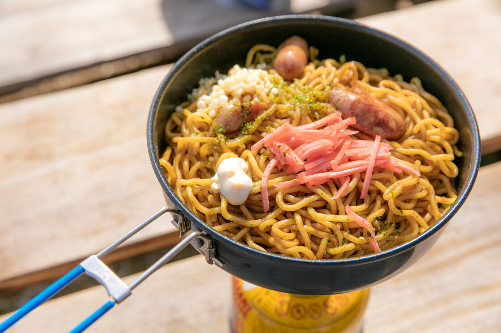 景信山で太麺焼きそば / y-hey@写真も撮れる登山ガイドさんの高尾山・陣馬山・景信山の活動データ | YAMAP / ヤマップ
