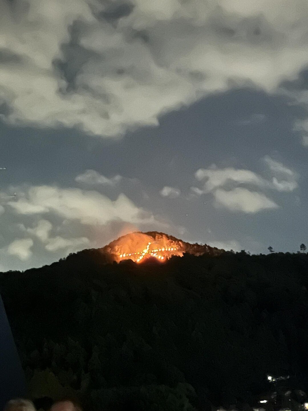 2023年五山送り火🔥 大文字は近すぎ... / keiさんのモーメント | YAMAP / ヤマップ