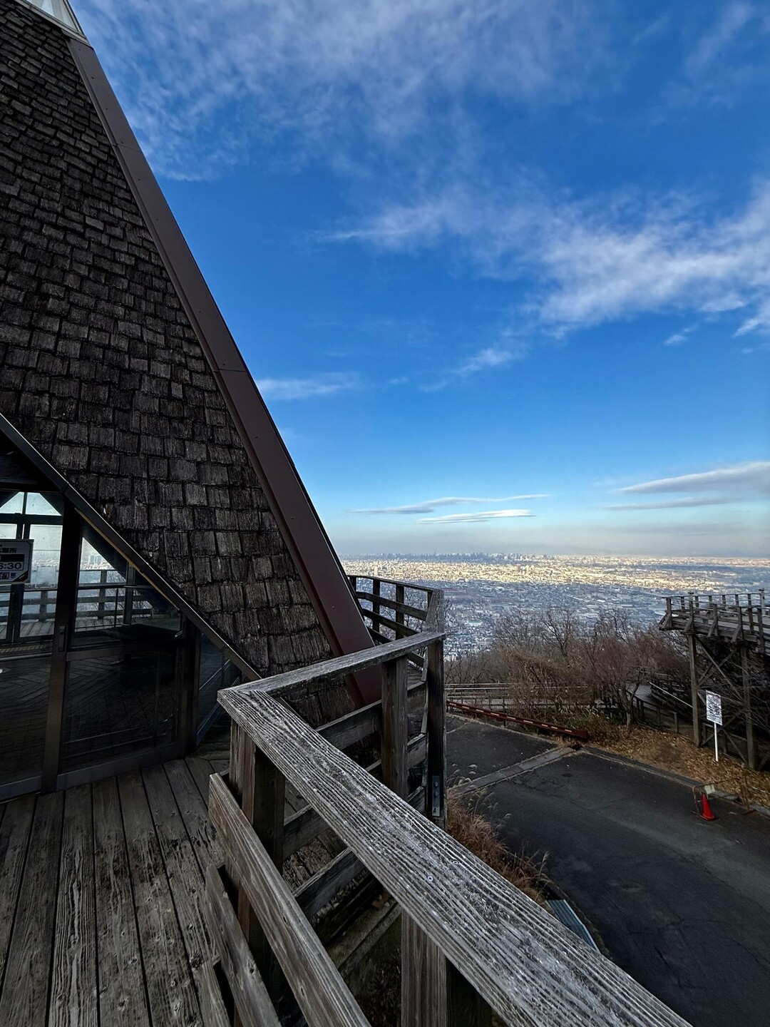 登り始め やっぱり寒かった🥶 枚岡駅〜生駒駅 / Gekkoさんの生駒山・神津嶽・大原山の活動データ | YAMAP / ヤマップ