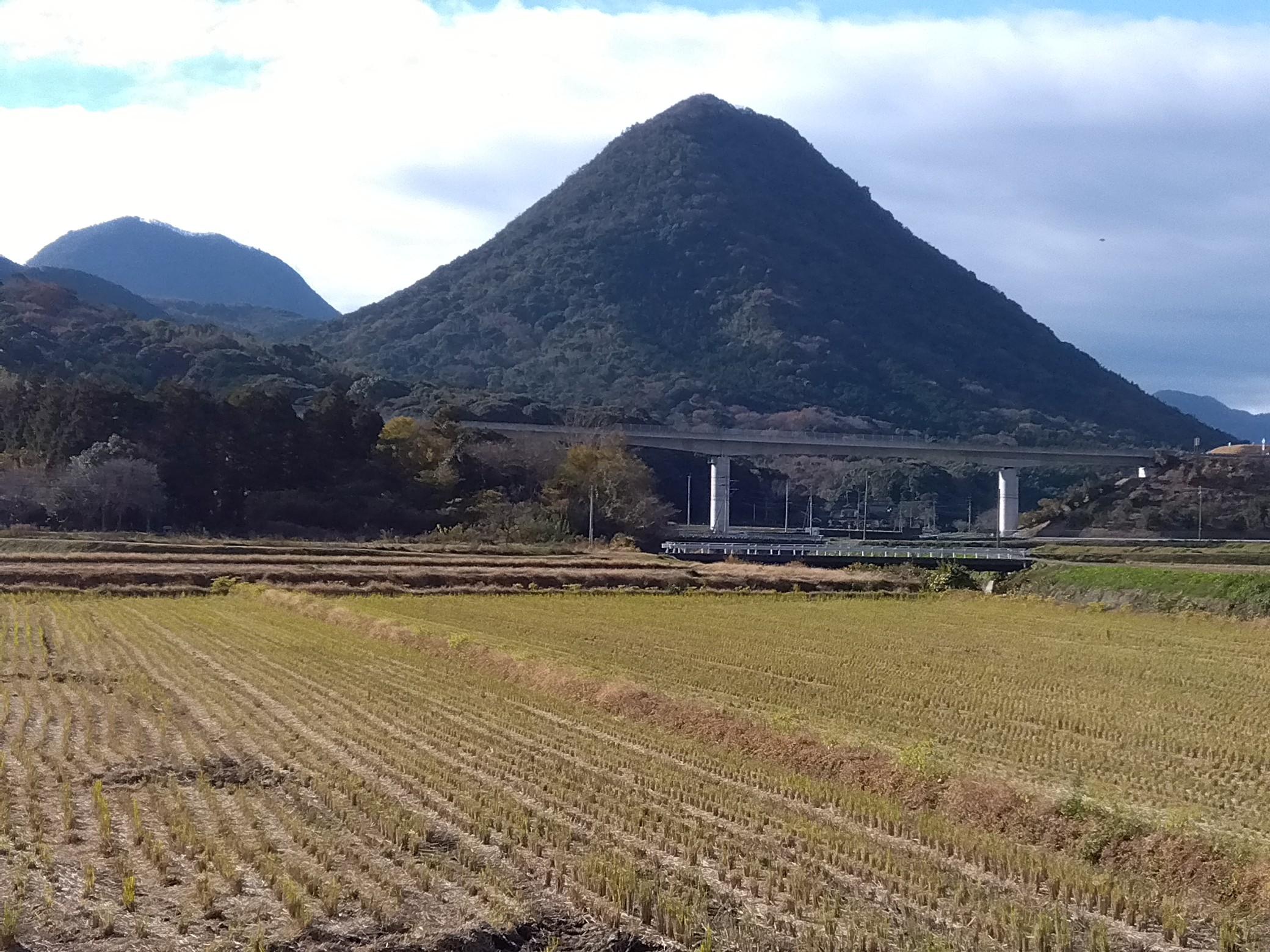 稲積山 (宇佐百座) / senbu2(センブツ)さんの鹿嵐山の活動データ | YAMAP / ヤマップ