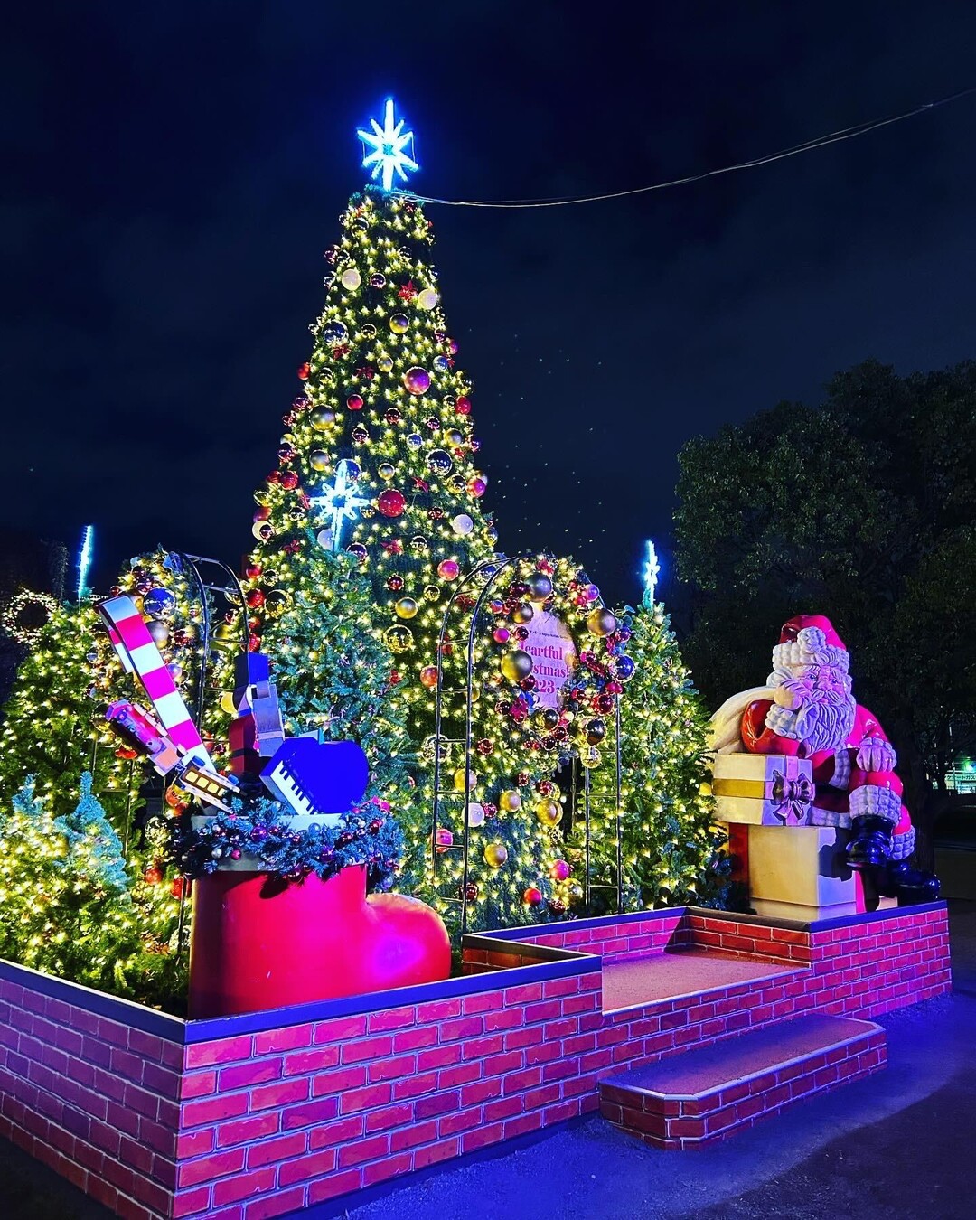 - ̗̀ 🤍🎄𝑀𝑒𝑟𝑟𝑦 ... / chikaユーザーさんのモーメント | YAMAP / ヤマップ