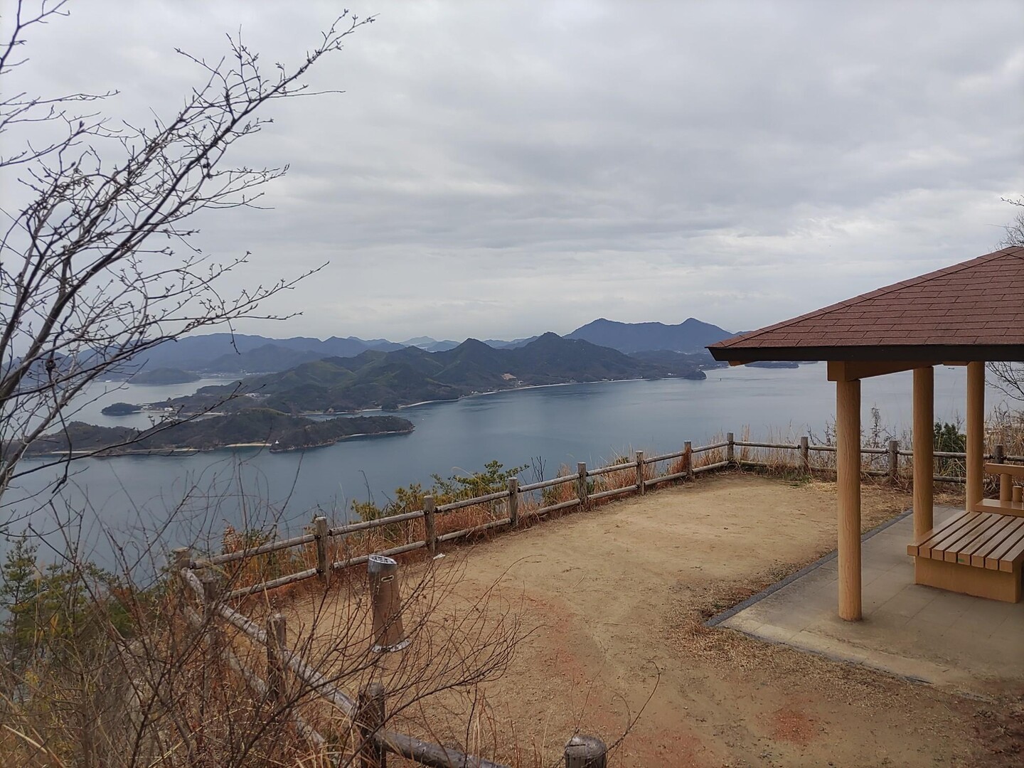 小雨🌂の展望台 竜王山～筆影山 三原市-2024-3-28 / Ponさんの筆影山・葉田竜王山 の活動データ | YAMAP / ヤマップ