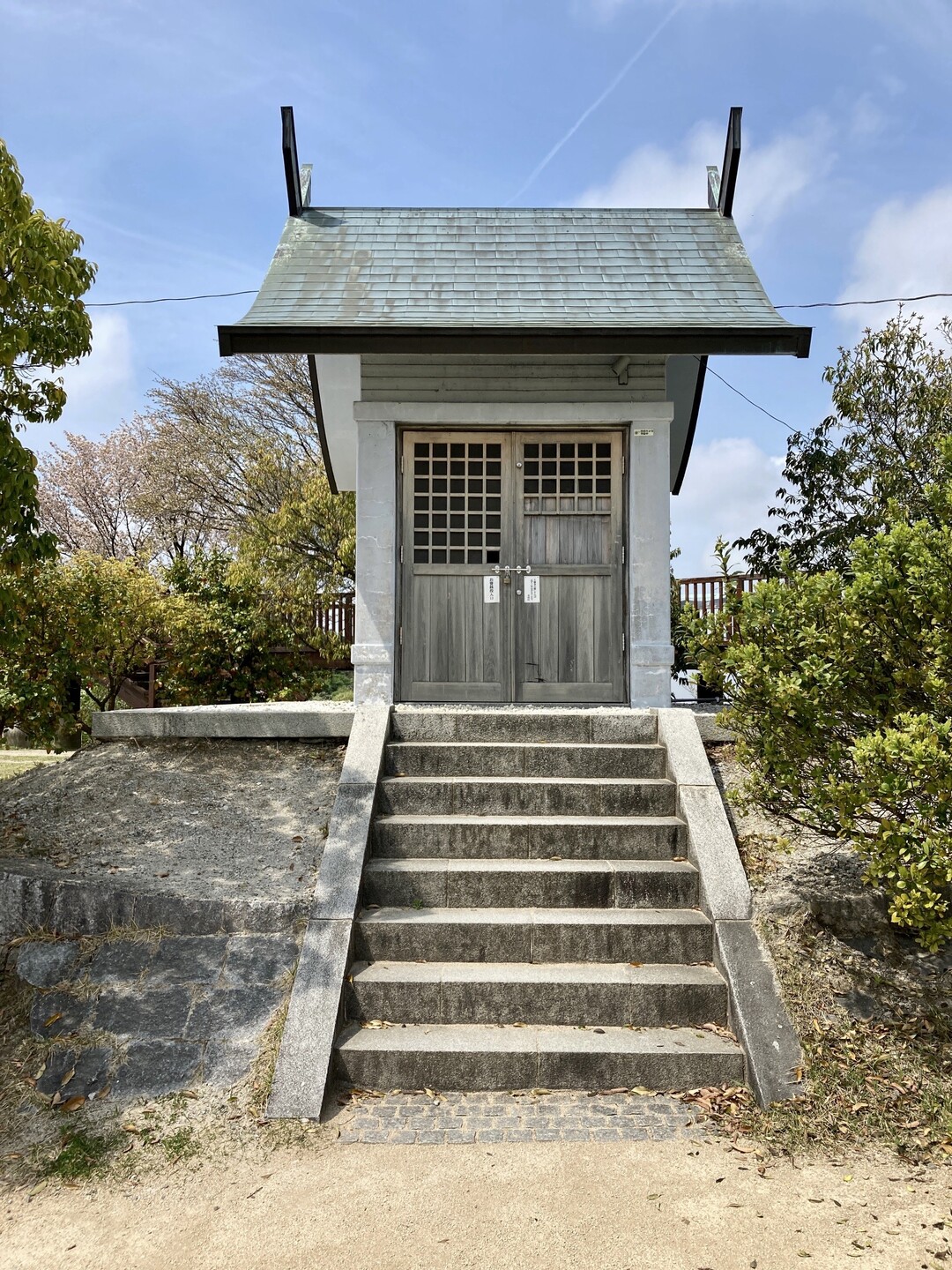 明神山 第二十八経塚①② / milky55さんの明神山・玉手山の活動データ | YAMAP / ヤマップ