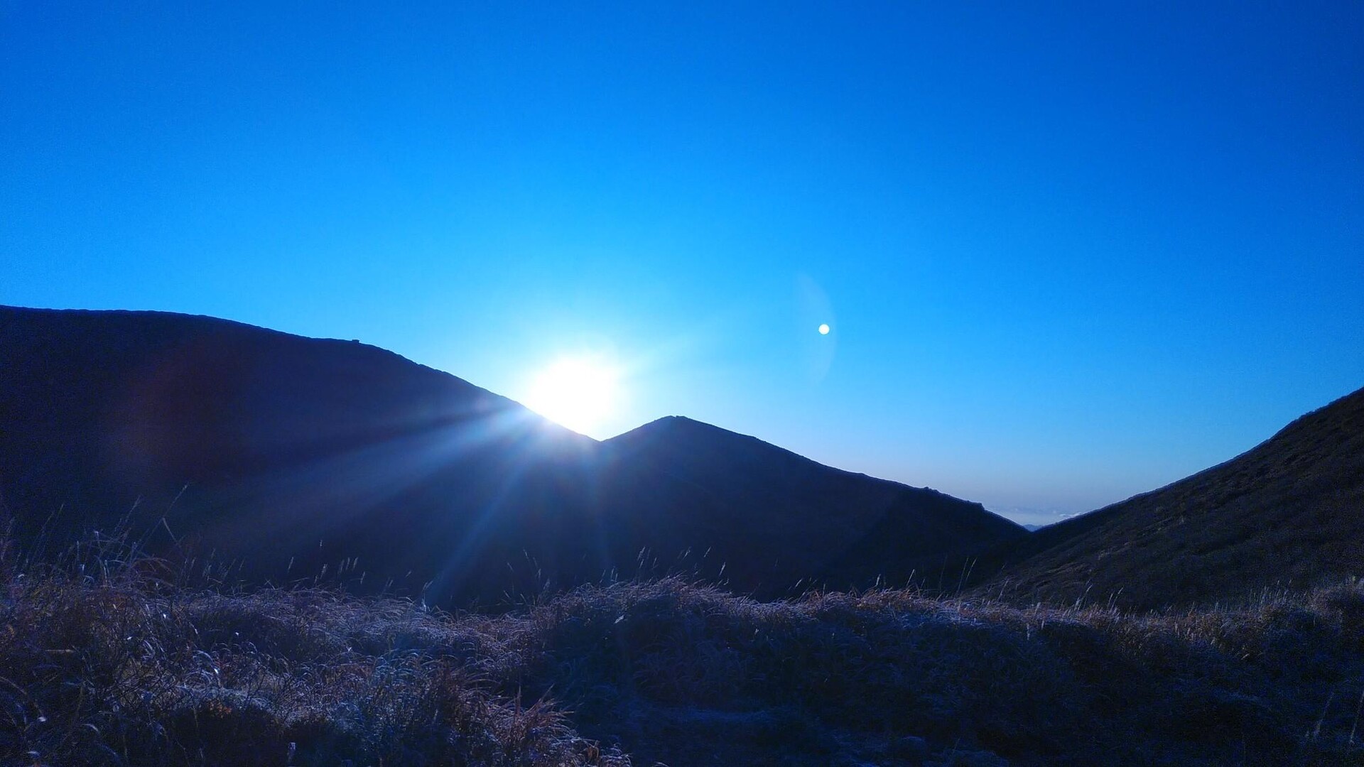🥰1DAY 17summit in the Bluesky of 九重🌞 / TOMOさんの九重山（久住山）・大船山・星生山の活動データ | YAMAP / ヤマップ