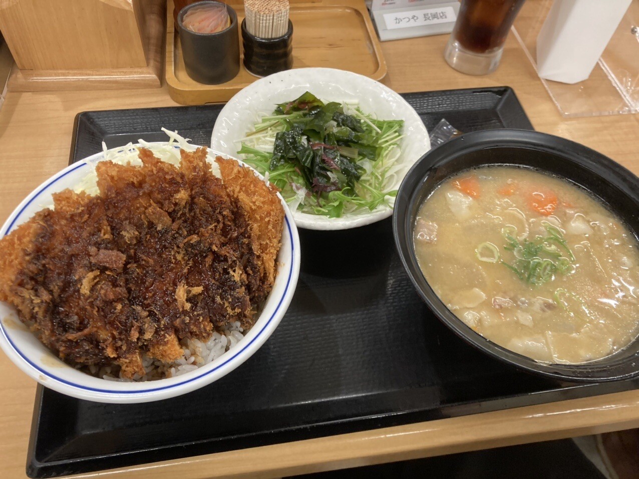 明日の弥彦攻めに精力付けにかつやへ😁 ... / ISAさんのモーメント | YAMAP / ヤマップ