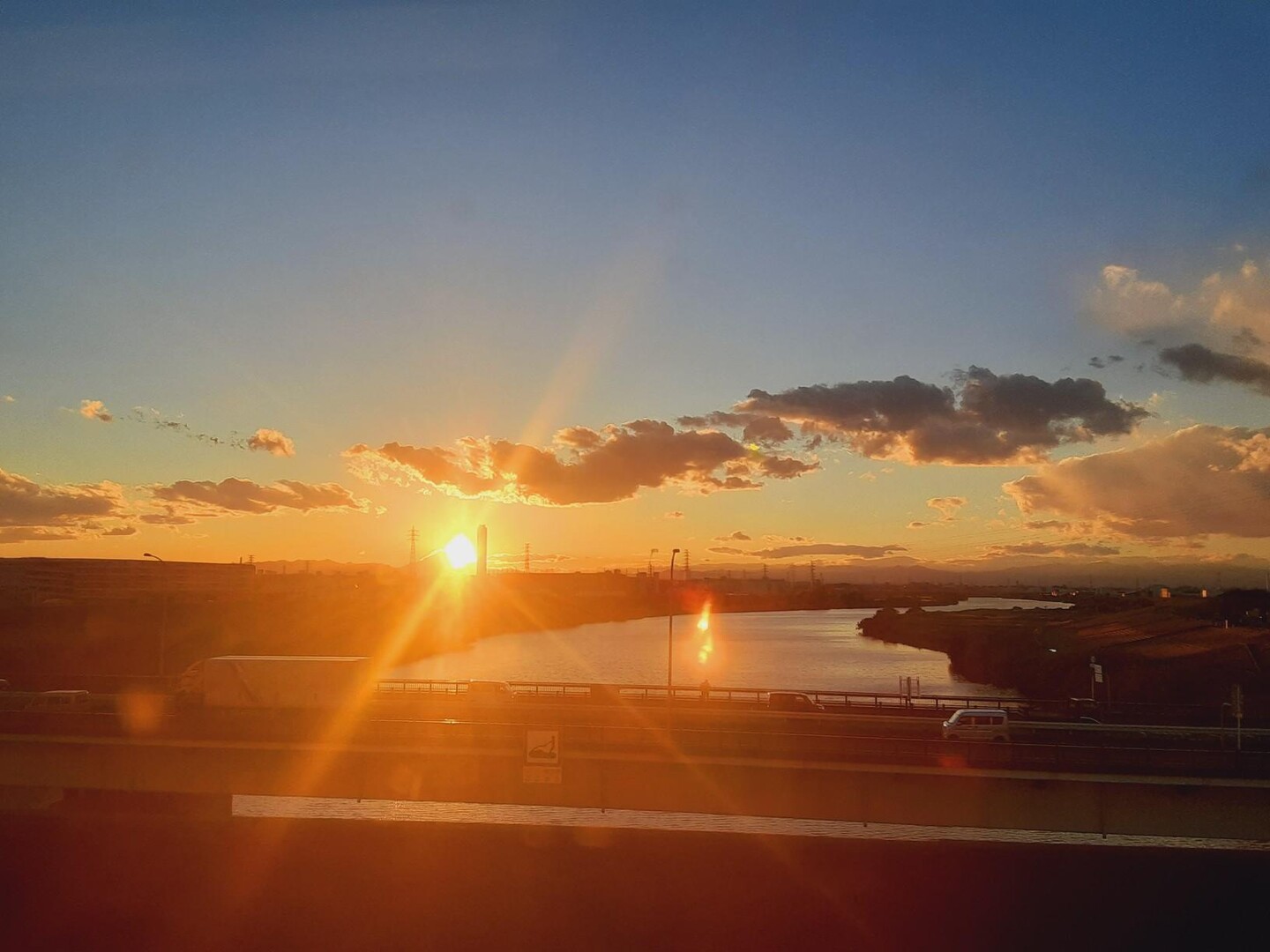 200km/hの東北新幹線車窓から。 荒... / おかぴぃさんのモーメント | YAMAP / ヤマップ
