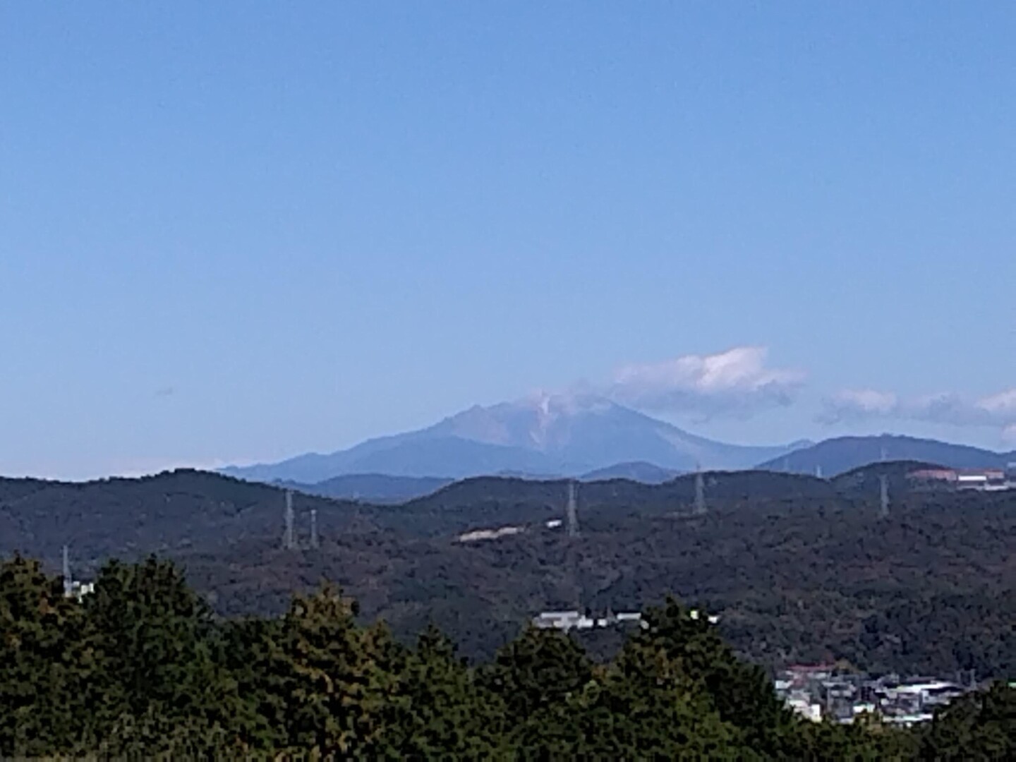 今日は青空なので御嶽山が綺麗です。⛰️ ... / ma-さんのモーメント | YAMAP / ヤマップ