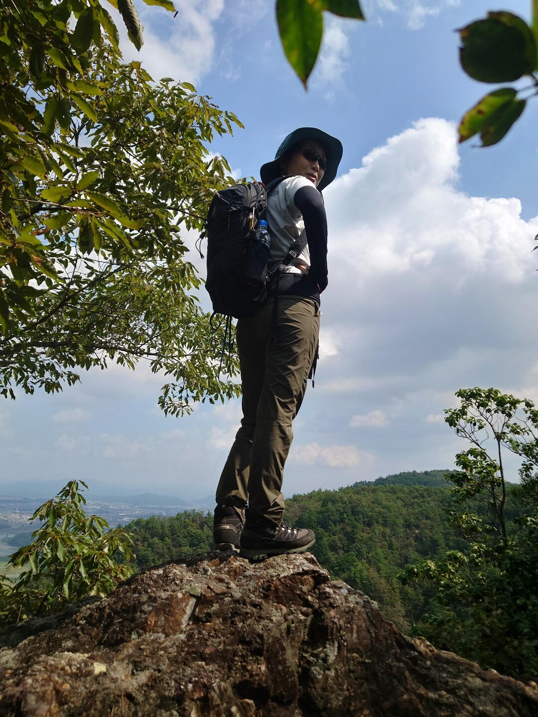 BUSINESS☆鳩吹山🌀両見山(西山) / かぶたみさんの鳩吹山の活動データ | YAMAP / ヤマップ