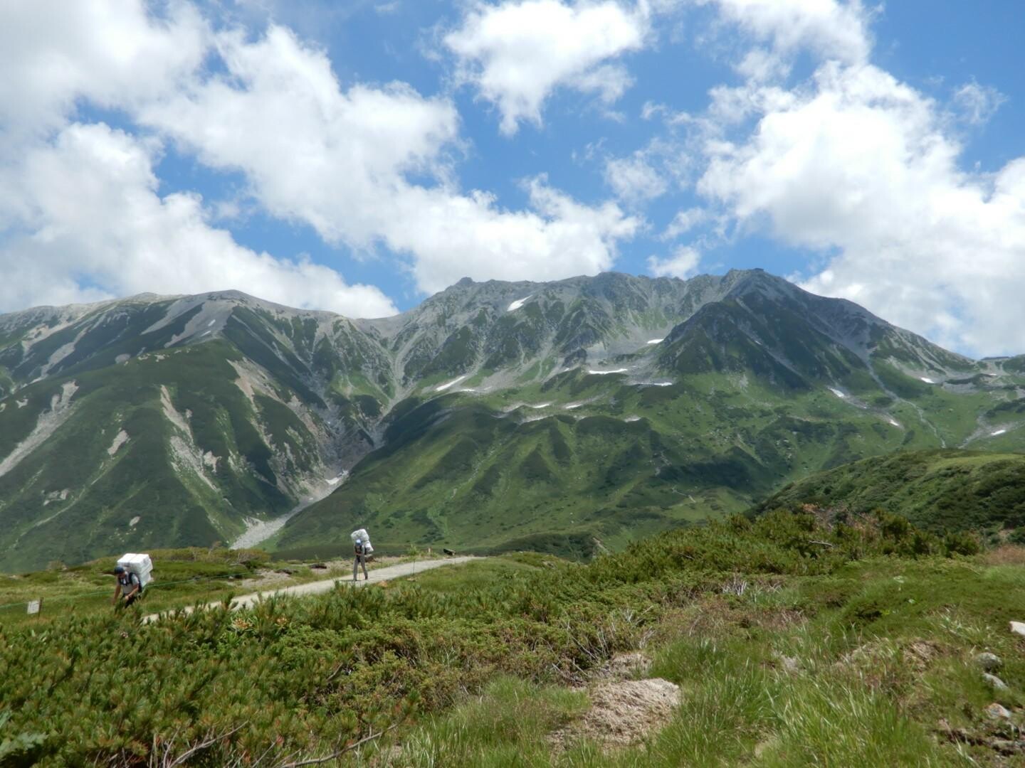 北ア立山周回、雄山・大汝山・富士ノ折立・真砂岳・別山・剱御前山・剱御前 / momotiさんの立山・雄山・浄土山の活動日記 | YAMAP / ヤマップ