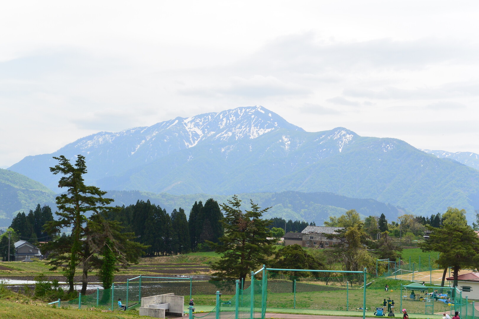 荒島岳（日本百名山登頂第2座、2015年5月3日の山行記録） / もっけんさんの荒島岳の活動データ | YAMAP / ヤマップ