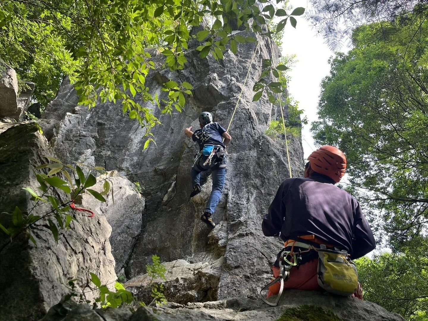 クライミング遠征🧗‍♀腰越の立岩 / PEAKERさんの官ノ倉山の活動データ | YAMAP / ヤマップ