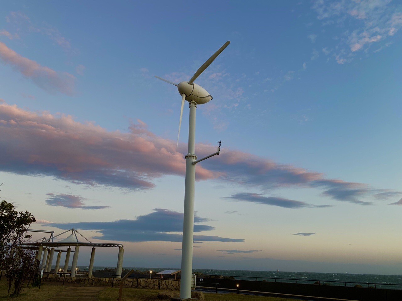 台風一過の仕事帰りに 夕陽があんまり綺麗... / Ma_chan33さんのモーメント | YAMAP / ヤマップ