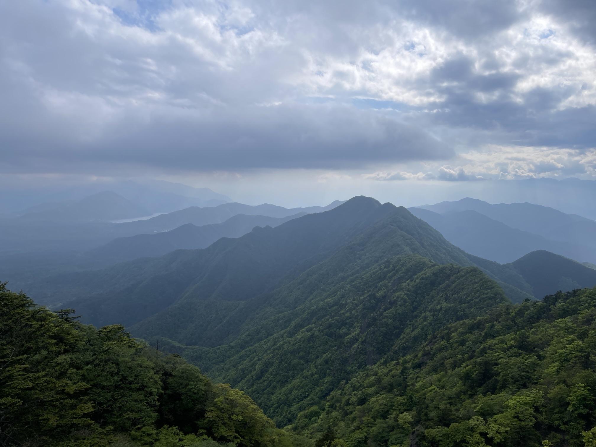 ミネ山・毛無山・十二ヶ岳・金山・節刀ヶ岳・鬼ヶ岳・雪頭ヶ岳 / Jerricさんの節刀ヶ岳・破風山・足和田山の活動データ | YAMAP / ヤマップ