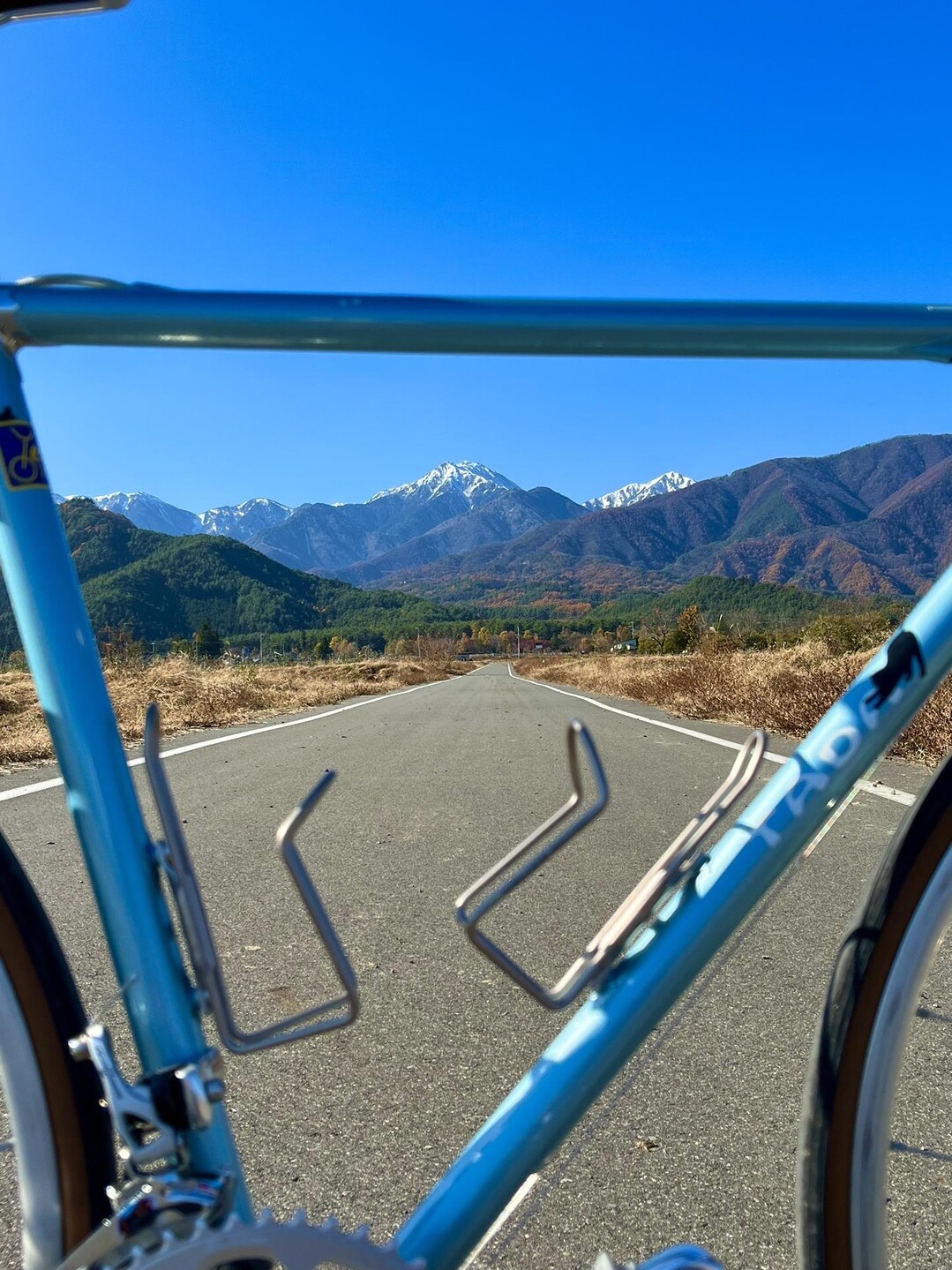 冠雪の常念岳と自転車🚲 / kazu51さんのモーメント | YAMAP / ヤマップ
