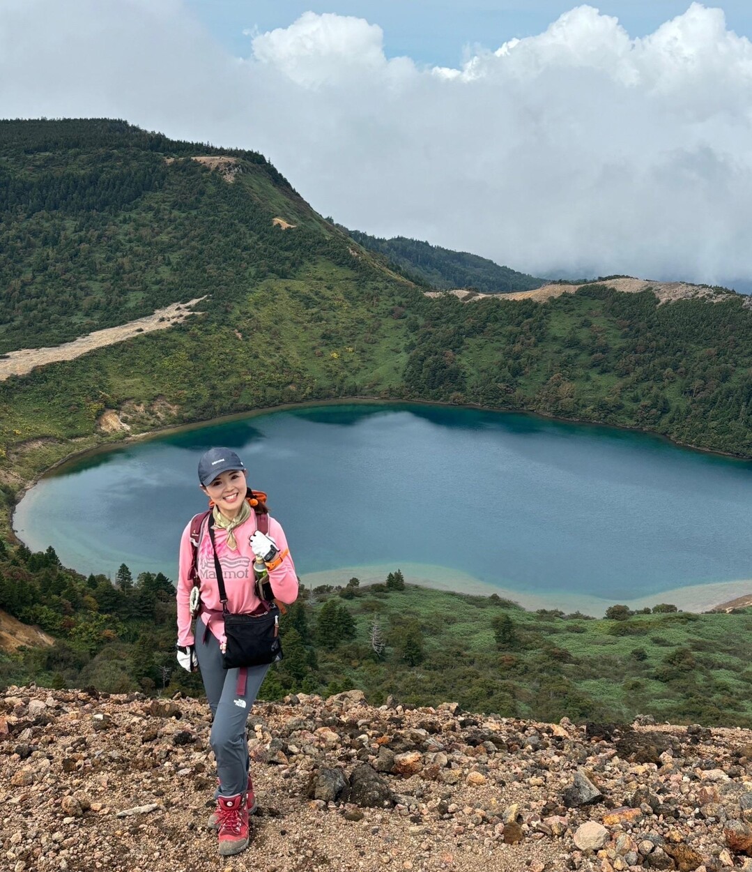 超ハード💦シモフリ新道・一切経山⛰️初秋🍂の絶景 魔女の瞳 / Tomoko💖さんの吾妻山・一切経山の活動日記 | YAMAP / ヤマップ