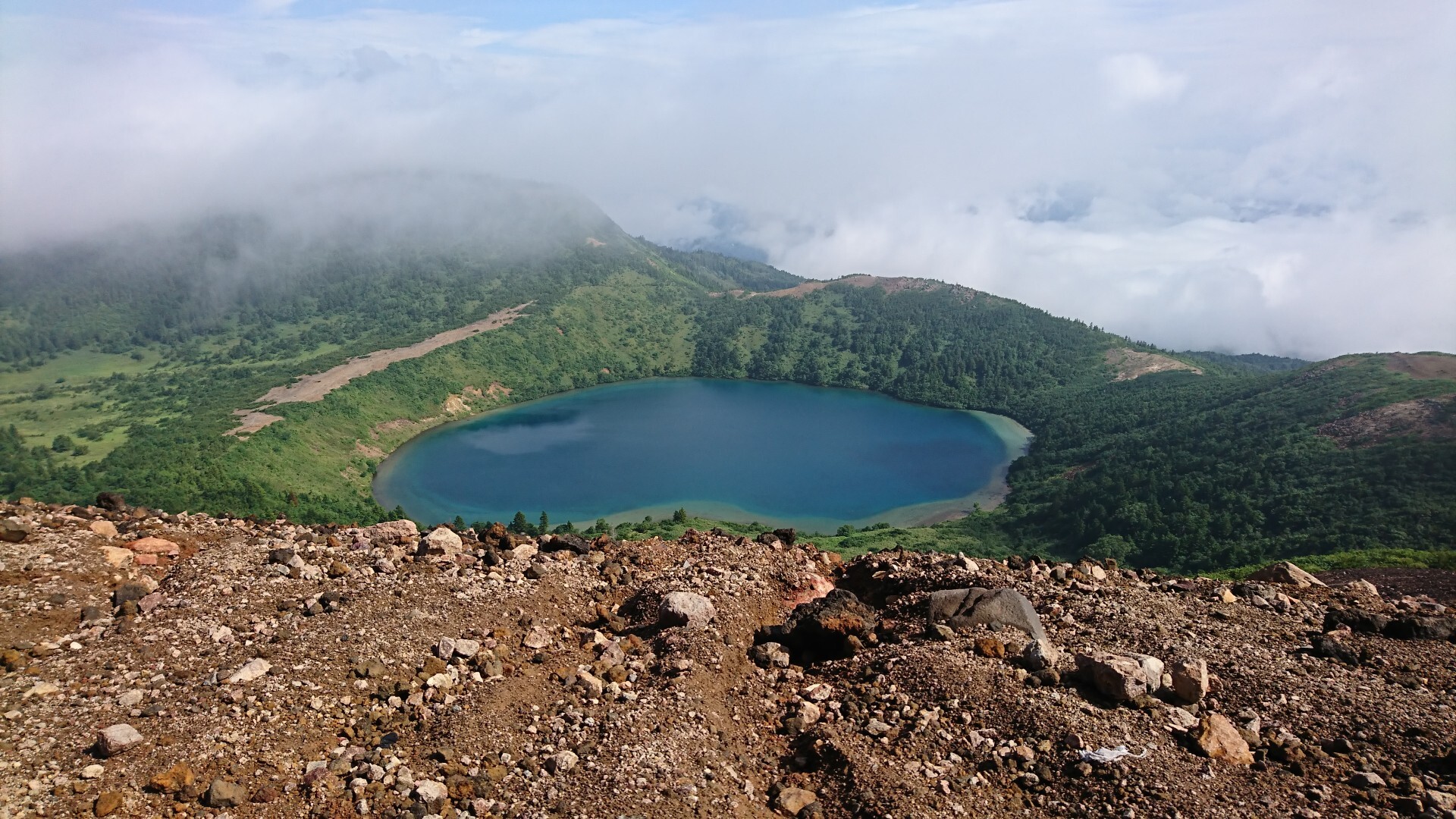 一切経山(魔女の瞳)・吾妻小富士 / type52さんの吾妻山・一切経山の活動データ | YAMAP / ヤマップ