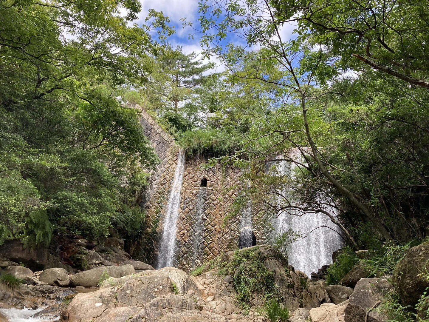 岩場で汗だく〜沢で涼んで〜バスで凍える🥶 / myさんの六甲山・長峰山・摩耶山の活動データ | YAMAP / ヤマップ