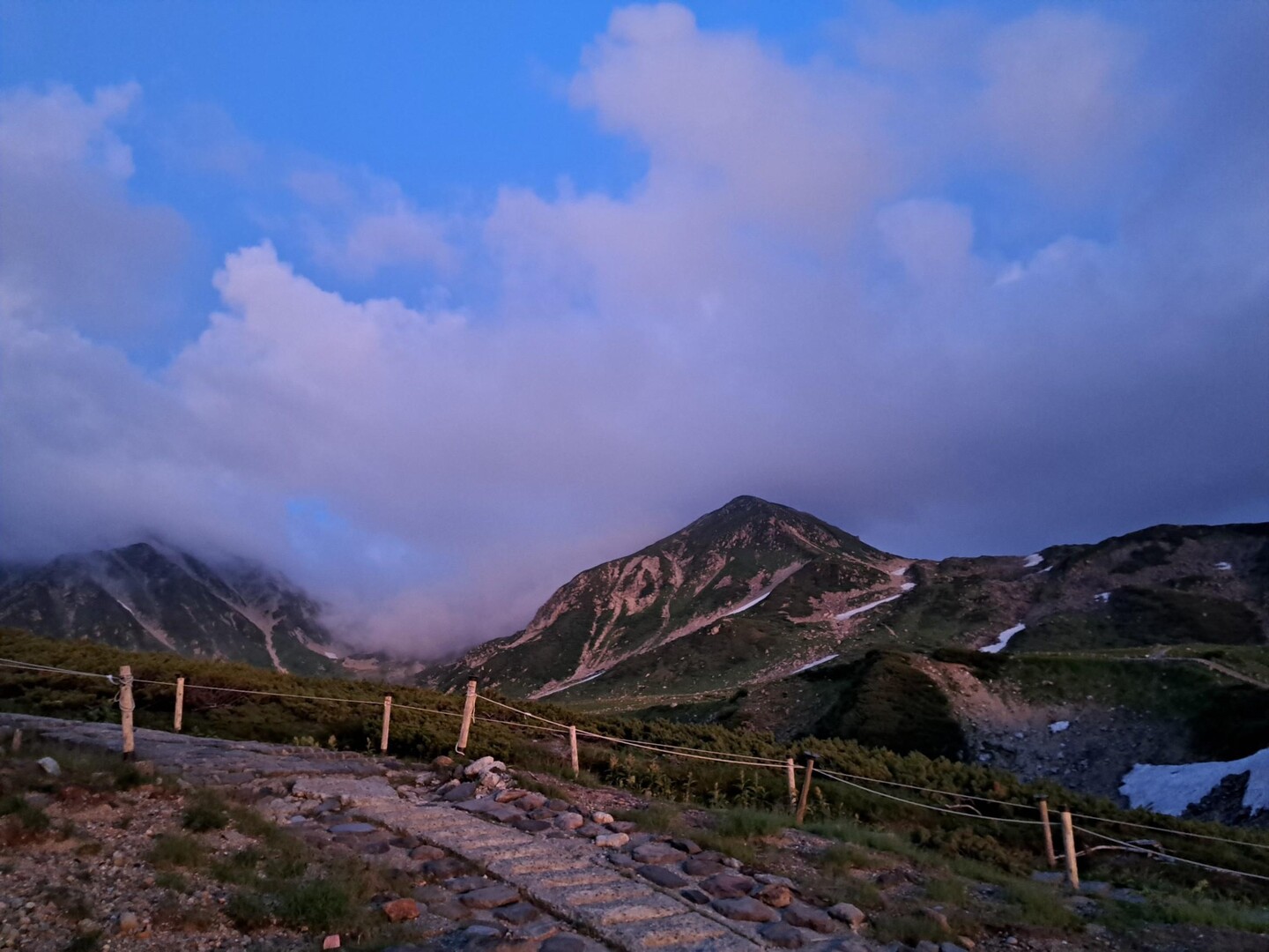 今日の夕日も素敵🎵。 / Bettyさんのモーメント | YAMAP / ヤマップ