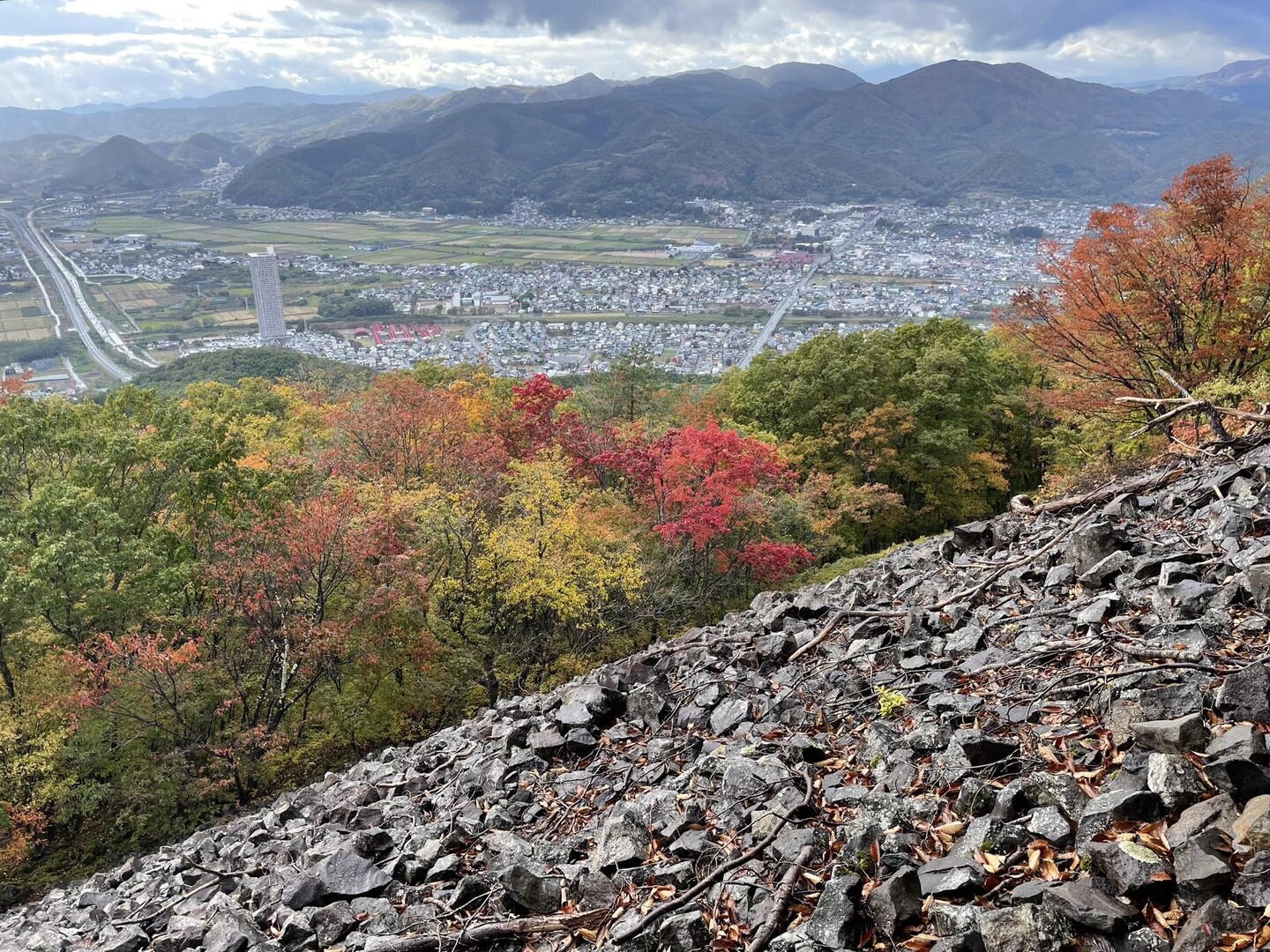 ちょっとだけ三吉山☔️ / Kuさんの三吉山・葉山の活動データ | YAMAP / ヤマップ