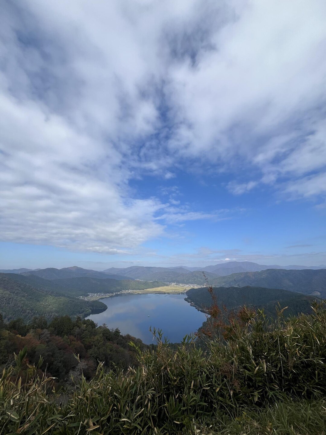 賤ヶ岳から、余呉湖一周。。 / ちょびmay_ICHIGOさんの賤ヶ岳・山本山の活動データ | YAMAP / ヤマップ