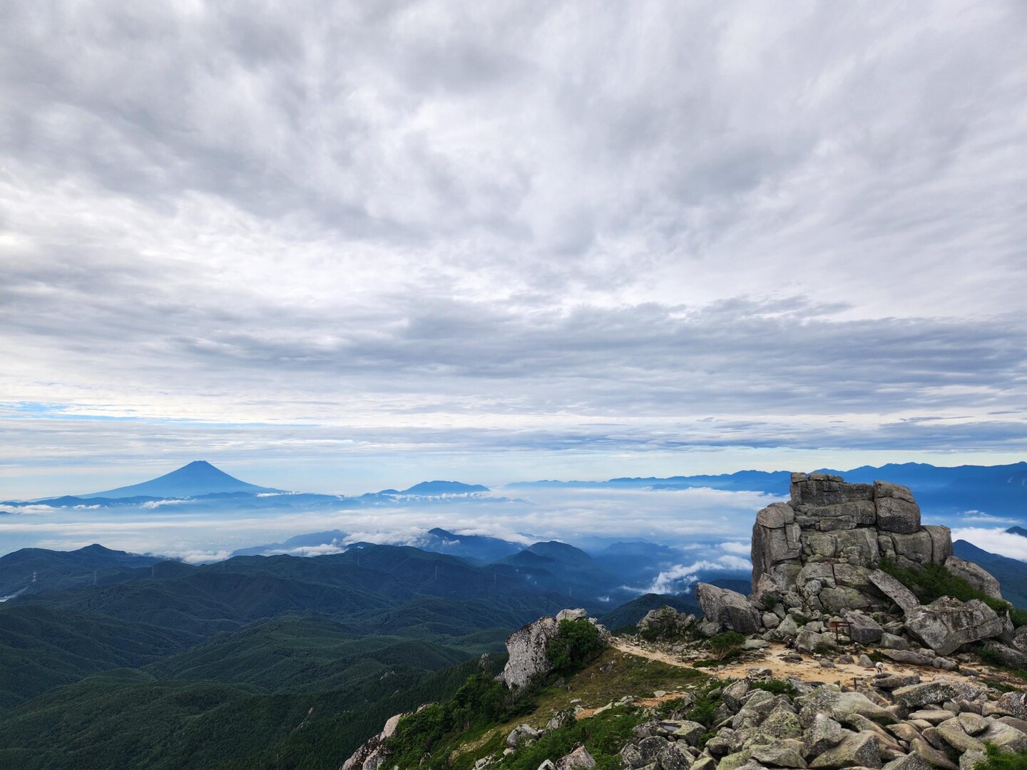 朝日岳・鉄山・金峰山（甲州御岳山） / Jin-chanさんの瑞牆山・金峰山の活動データ | YAMAP / ヤマップ