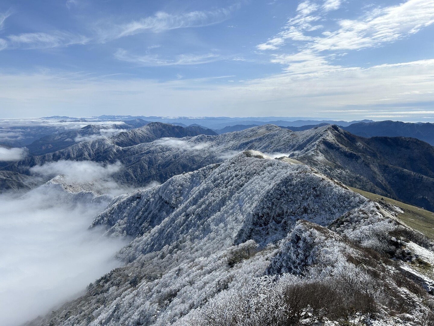 ちち山・笹ヶ峰・沓掛山 下津池から / かなさんの笹ヶ峰・寒風山・平家平の活動データ | YAMAP / ヤマップ