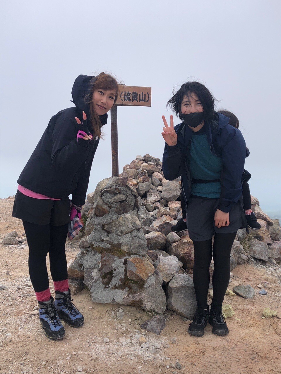 YAMAP女子Mayu氏と〜🥰 ️イワオヌプリ ️ / けいちゃん( ˃̶͈̀ロ˂̶͈́)੭ꠥ⁾⁾さんのニセコアンヌプリ・イワオヌプリ・チセヌプリの活動データ | YAMAP / ヤマップ